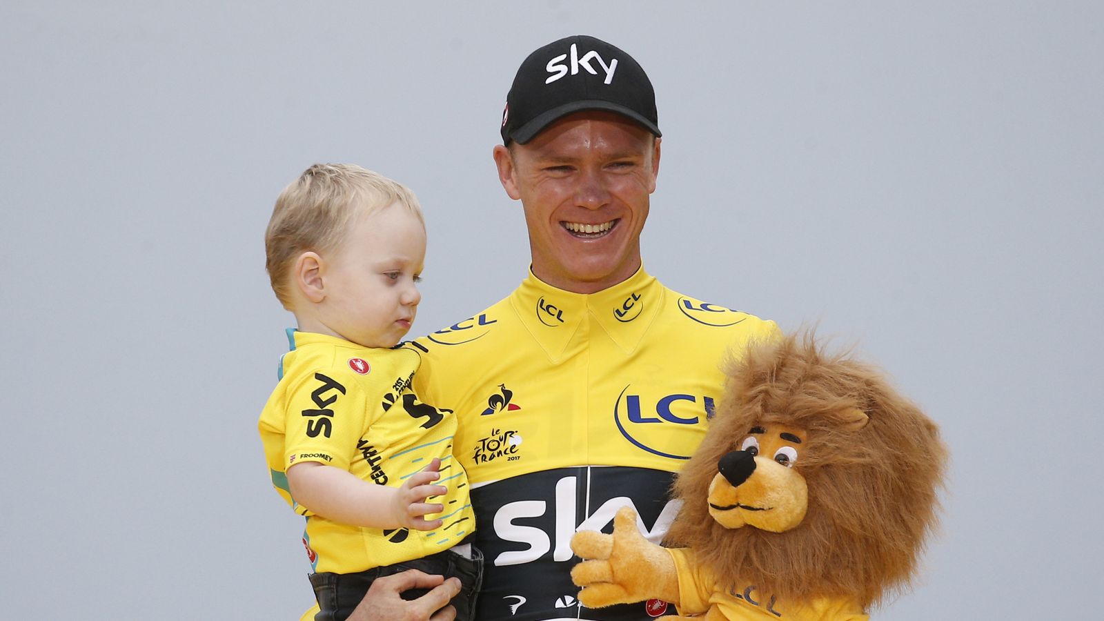 Chris Froome gewinnt zum vierten Mal die Tour de France | Radsport News ...