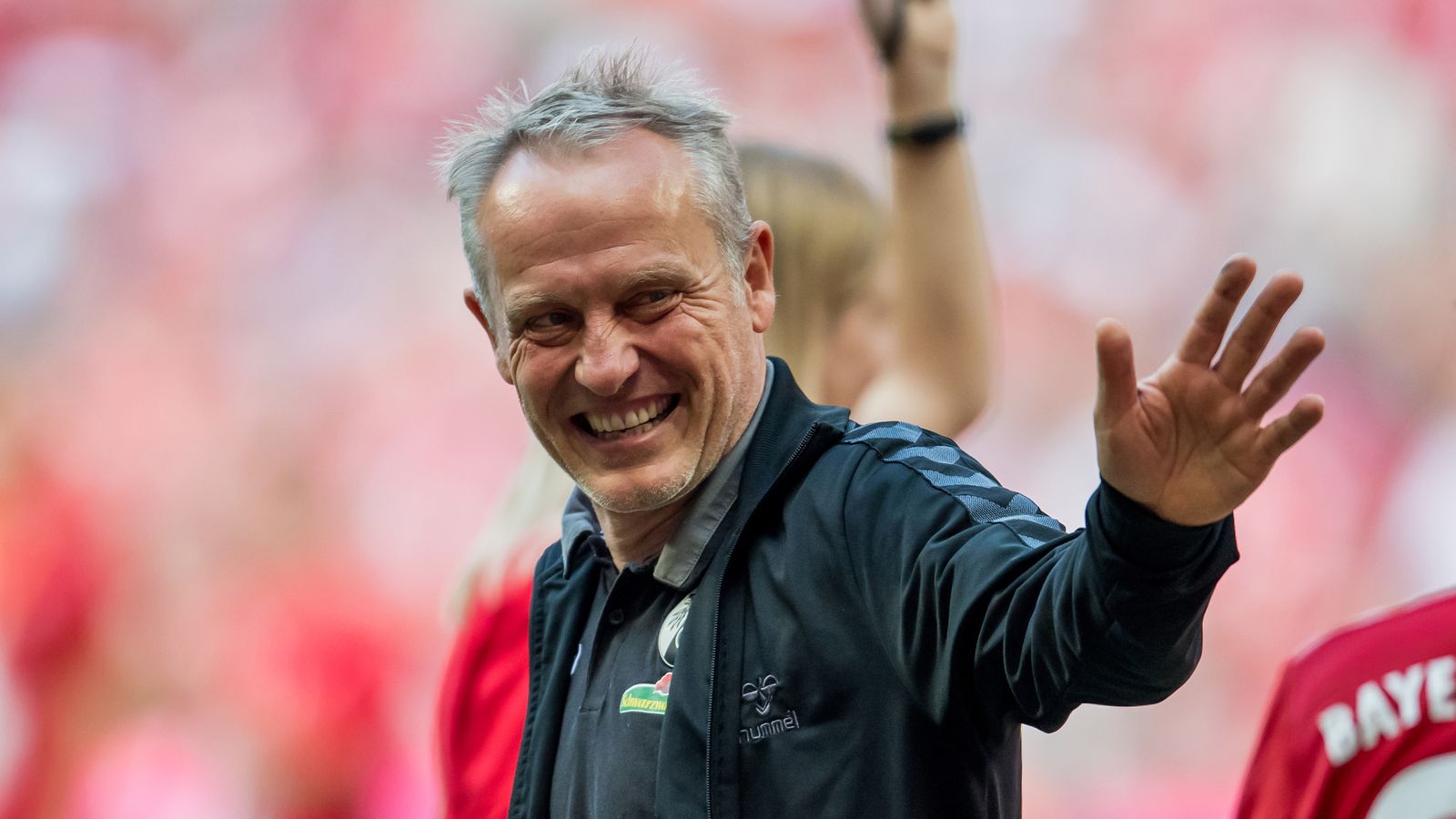 Christian Streich verlängert beim SC Freiburg | Fußball News | Sky Sport