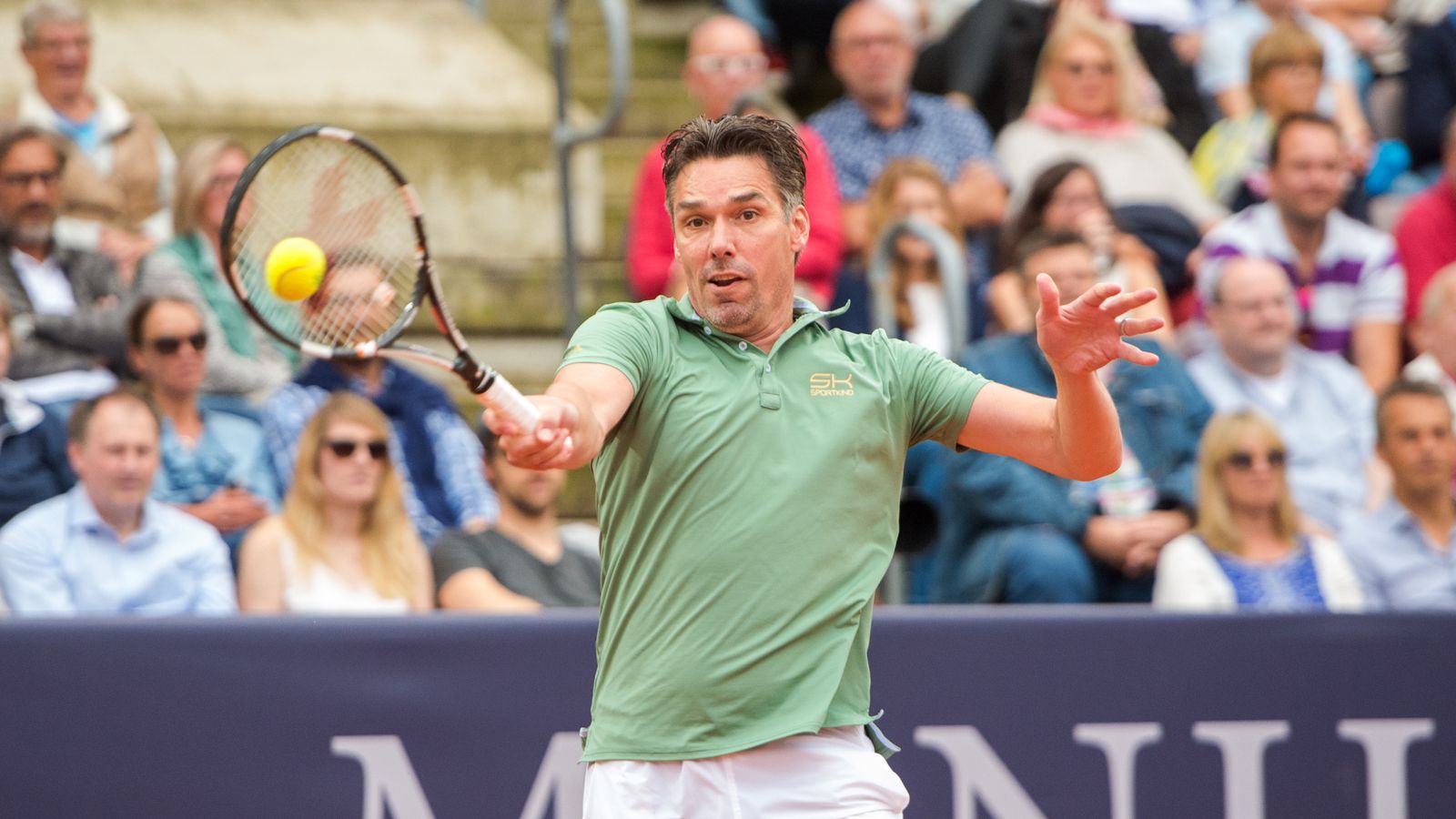 Michael Stich attackiert DTB nach Rothenbaum-Aus | Tennis News | Sky Sport Michael Stich attackiert DTB nach Rothenbaum-Aus | Tennis News | Sky Sport