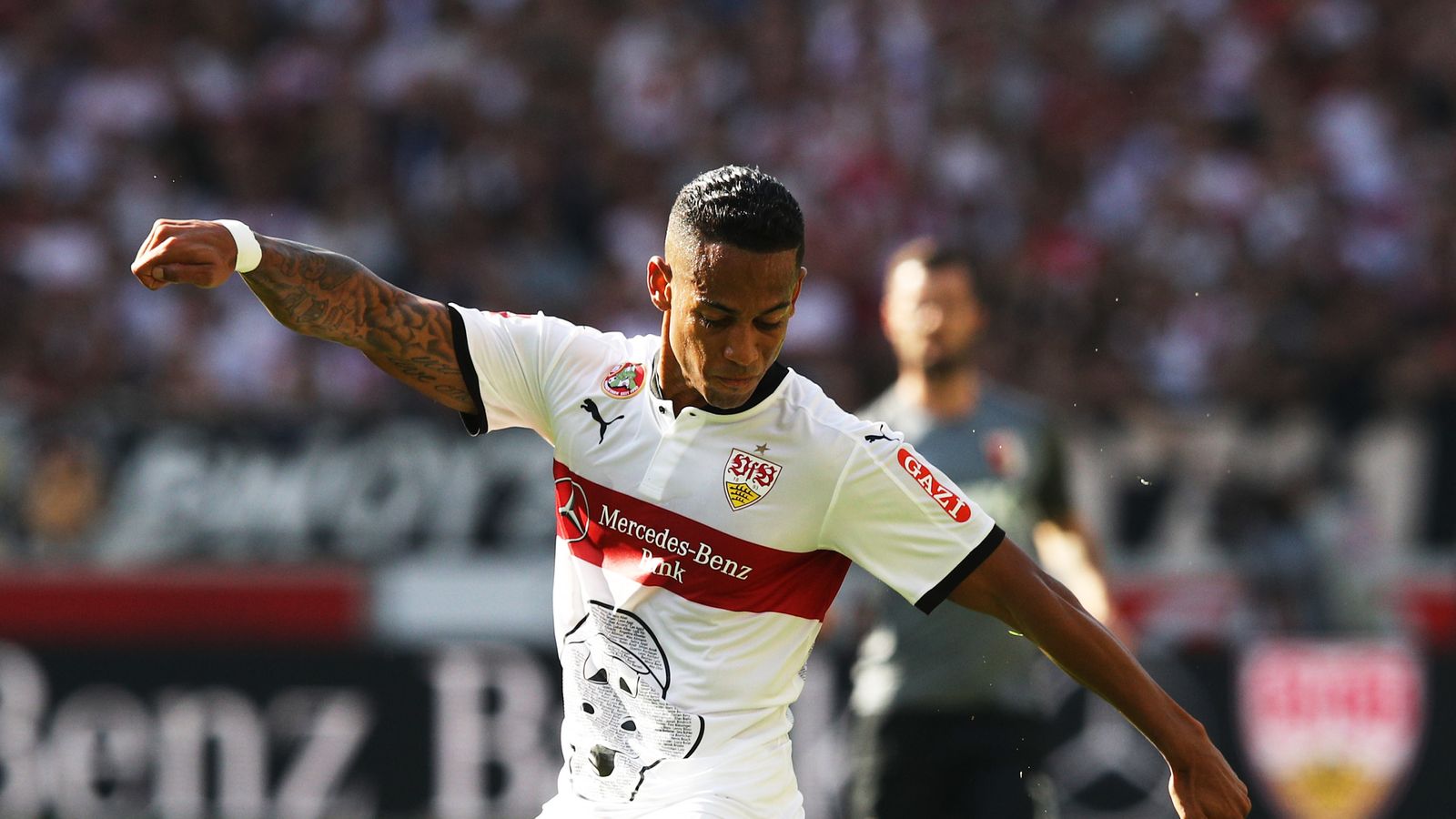 Dennis Aogo spricht sich gegen Videobeweis aus | Fußball News | Sky Sport