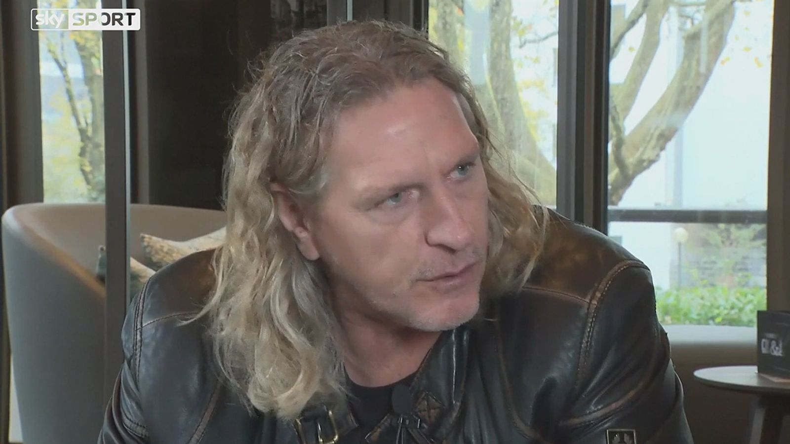 Michael Schulz gibt Dortmunds Abwehr Verteidigungs-Tipps | Fußball News ...