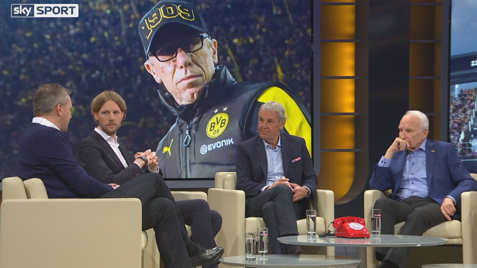 Hamann: Peter Stöger passt nicht langfristig zum BVB | Fußball News ...