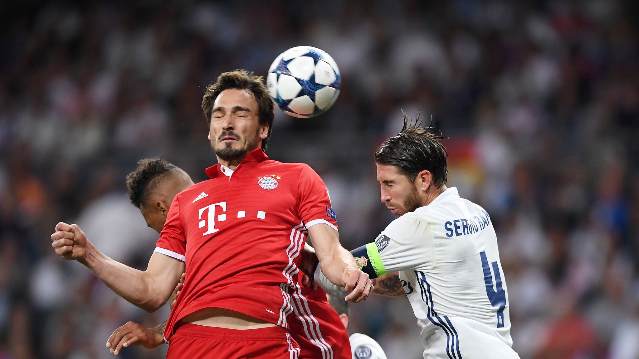 Voting: FCB oder Real - wer hat die bessere Abwehrreihe? | Fußball News ...