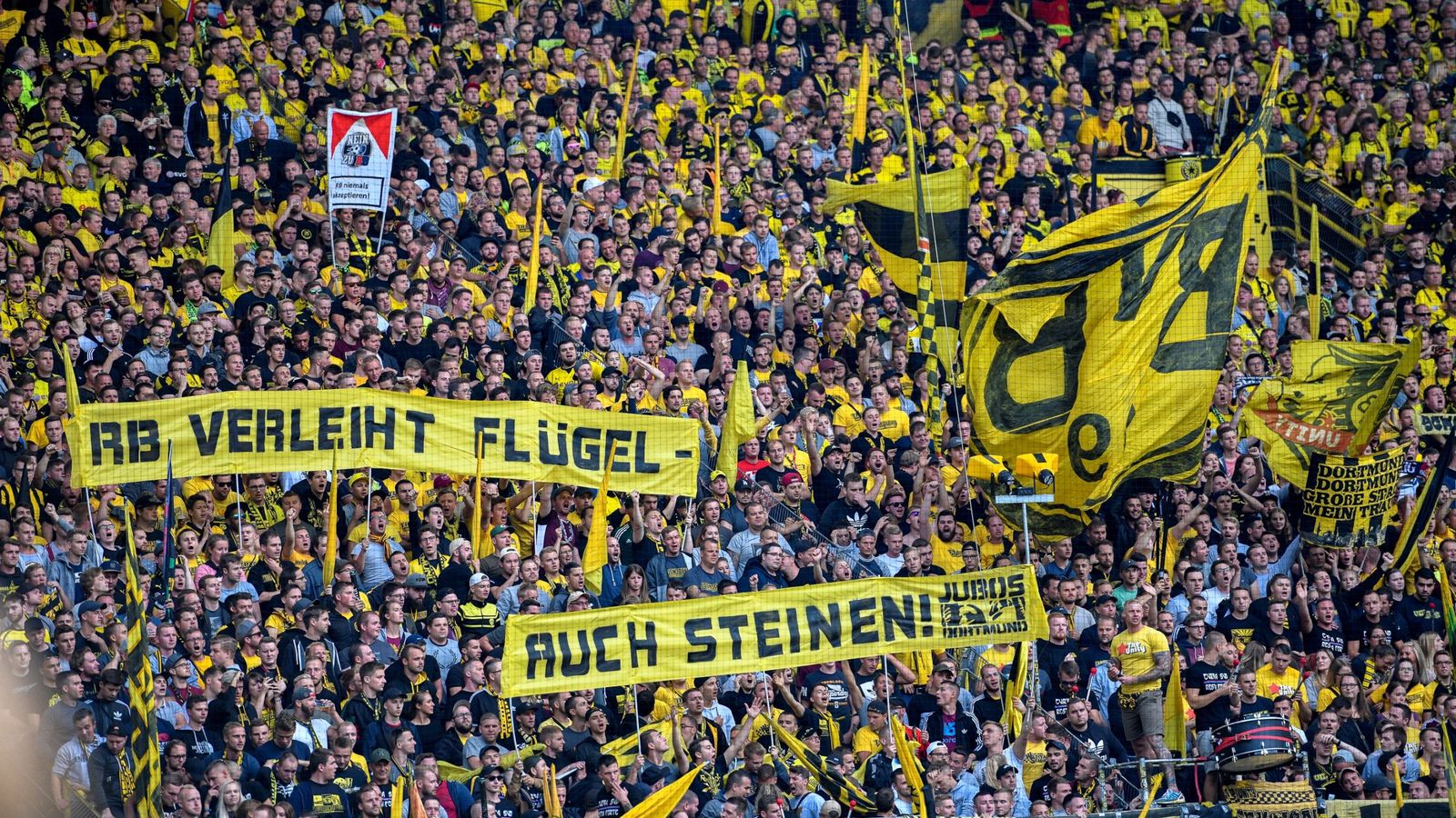 Nach Fan-Ärger: Geldstrafen für BVB, Werder und HSV | Fußball News ...