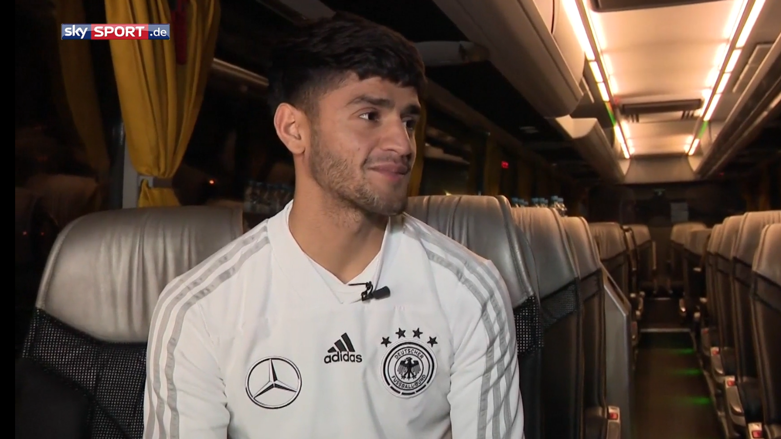 BVB: Dahoud spricht über Reus, Favre und die Kaderbreite | Fußball News ...