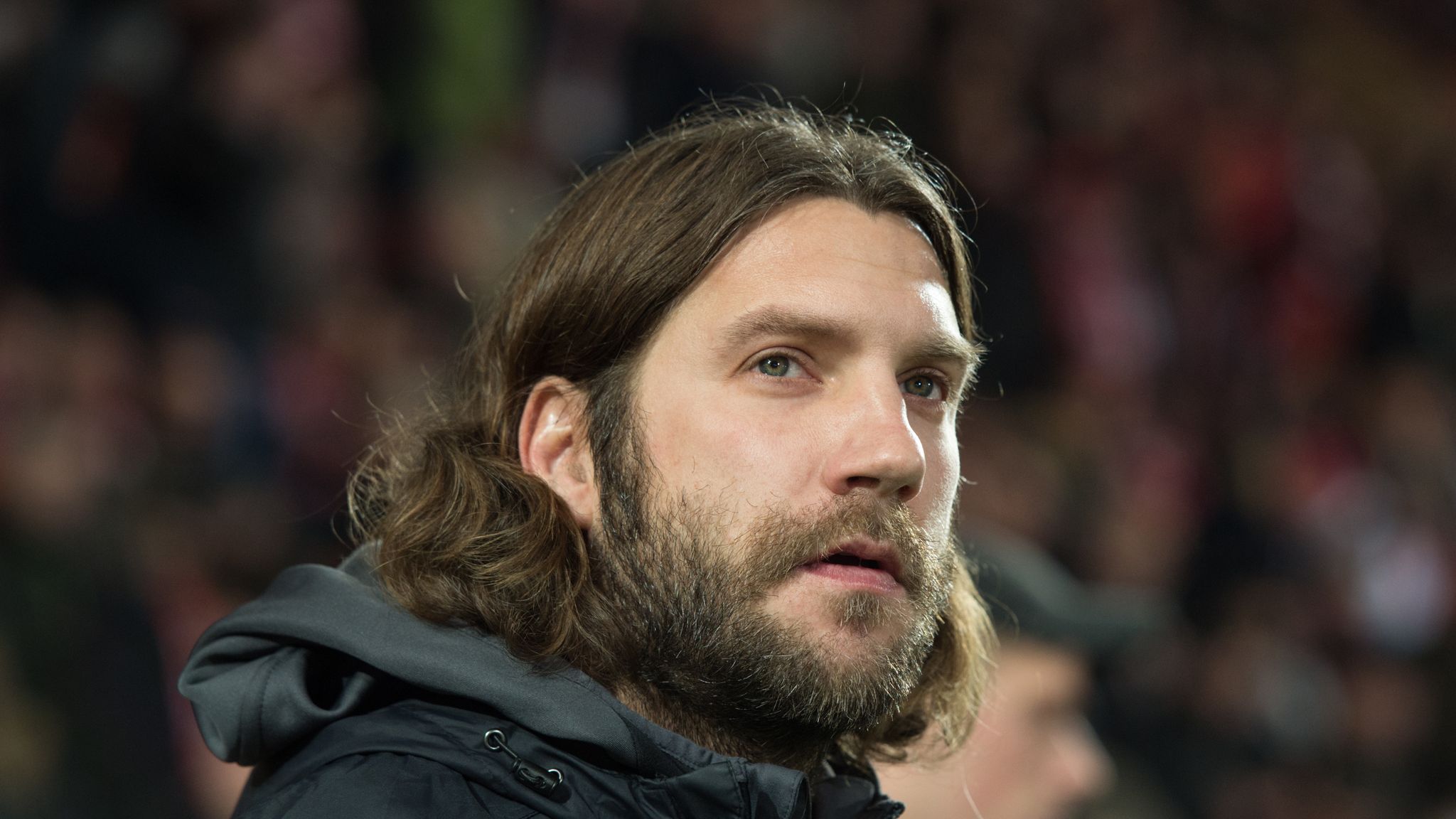 Frings steht nach sechs Jahren Pause vor Comeback | Fußball News | Sky ...