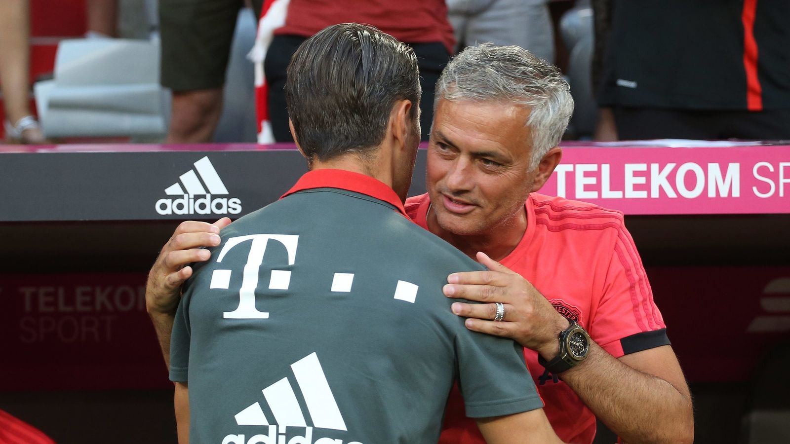 Wenn Bayern anruft, sagt Mourinho garantiert zu | Fußball News | Sky Sport