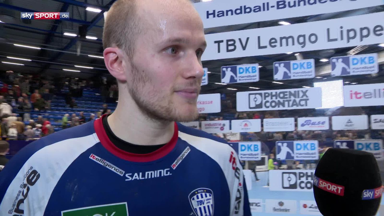 Tim Hornke gewinnt den "Kretzsche des Monats" im Dezember | Handball ...