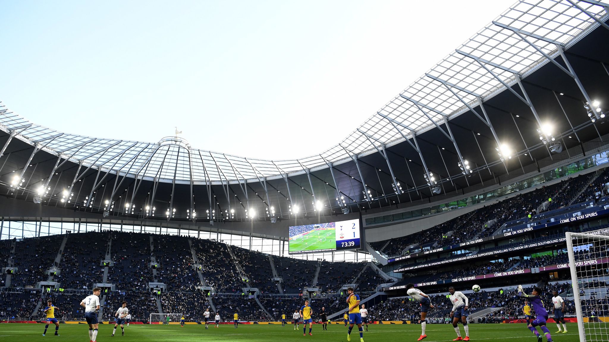 Mit Brauerei und Hundeklo: Das ist das neue Tottenham-Stadion | Fußball ...