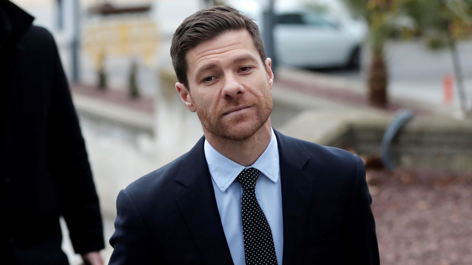 Abschied aus Madrid? Xabi Alonso winkt ein neuer Trainerjob | Fußball ...