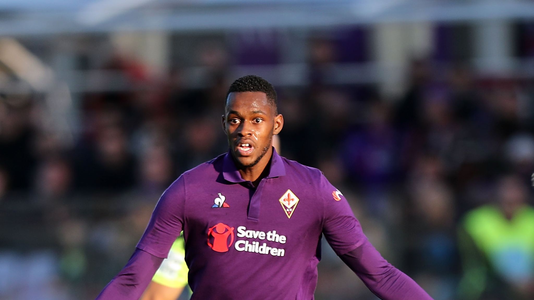 Mit 20 Jahren Kapitän? Schalkes Hoffnungen ruhen auf McKennie | Fußball ...