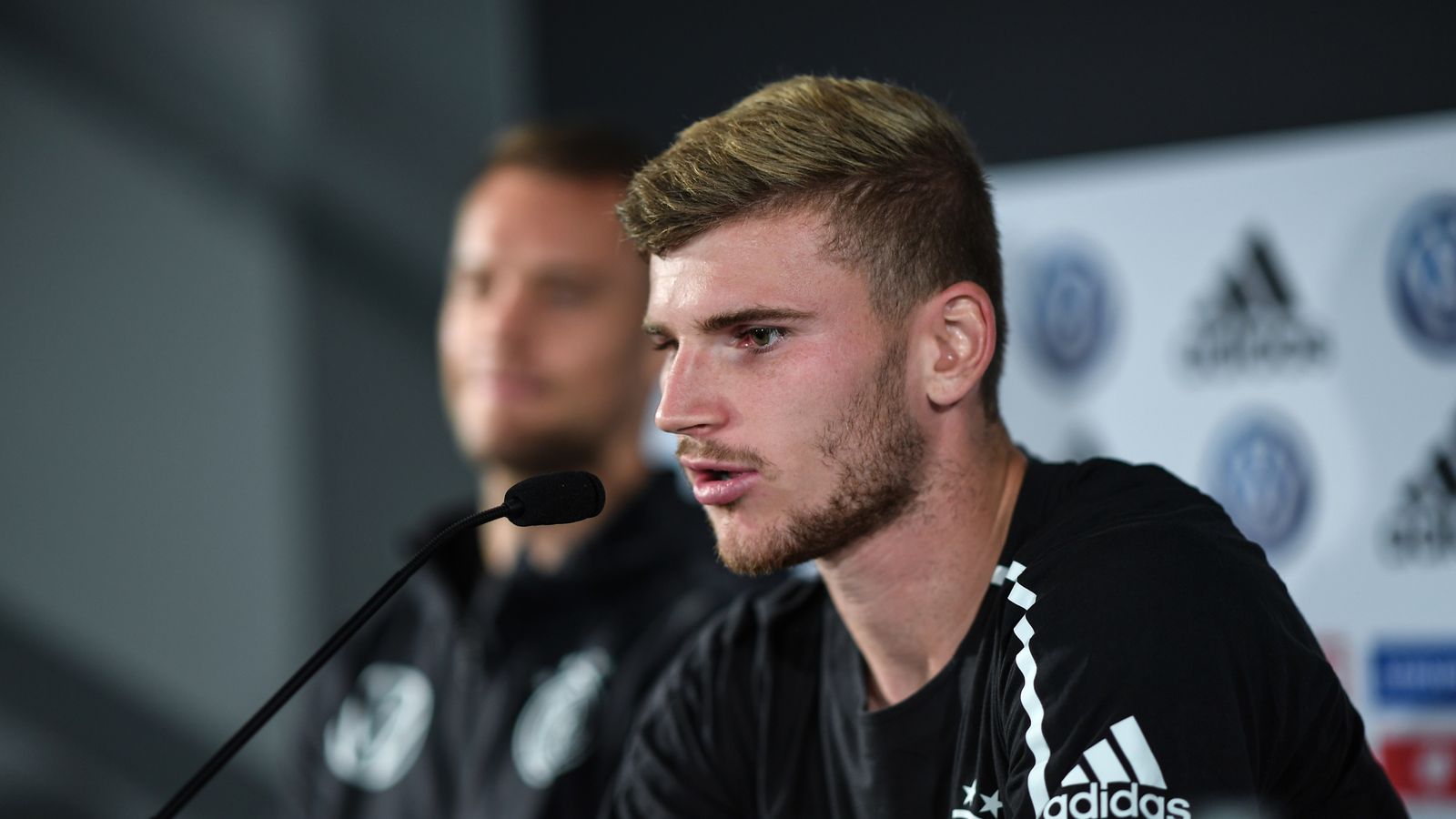 Nationalmannschaft: Werner steht als Sane-Ersatz bereit | Fußball News ...