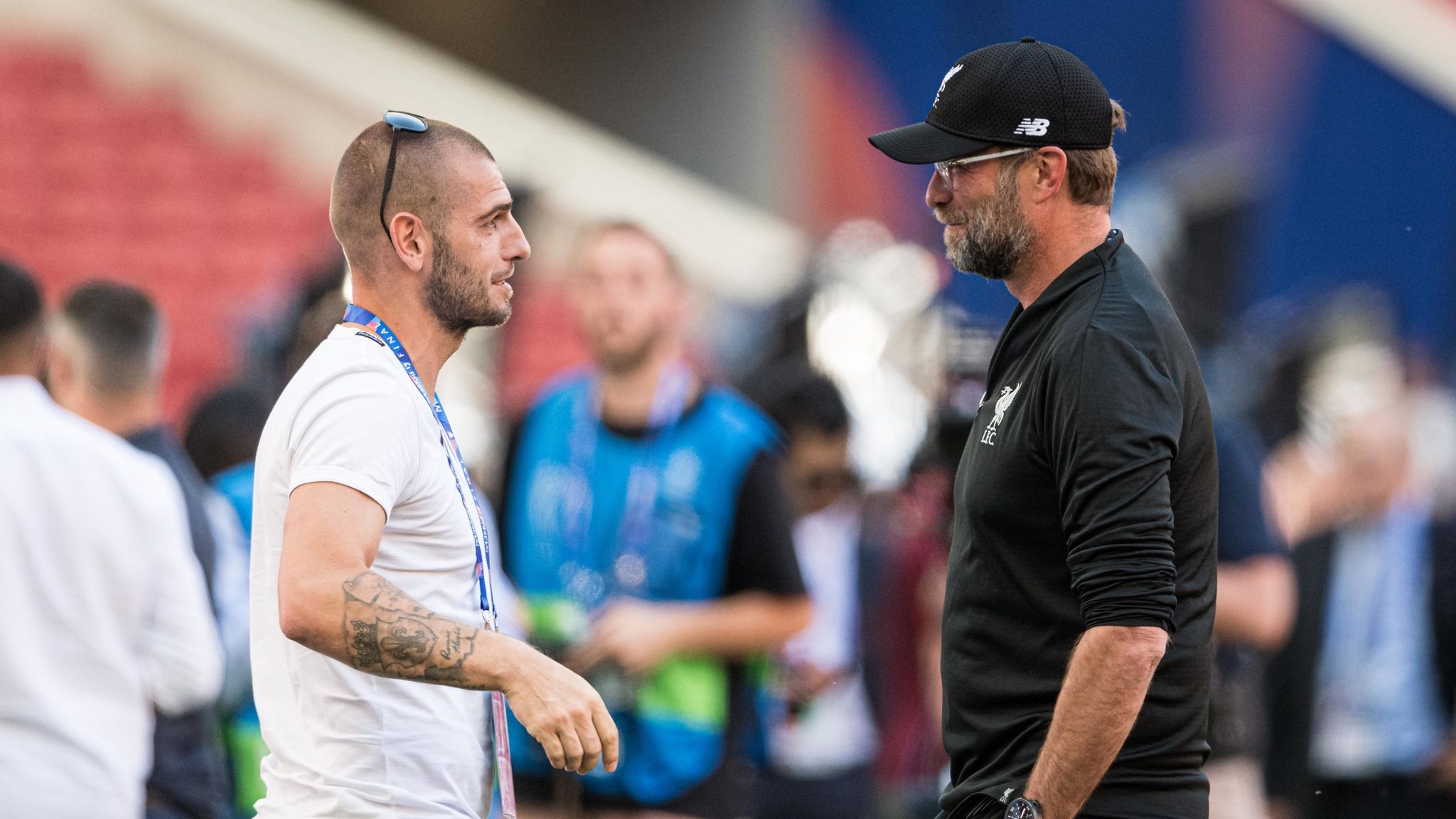 Premier League: Mladen Petric erwartet Zweikampf zwischen Liverpool und ...