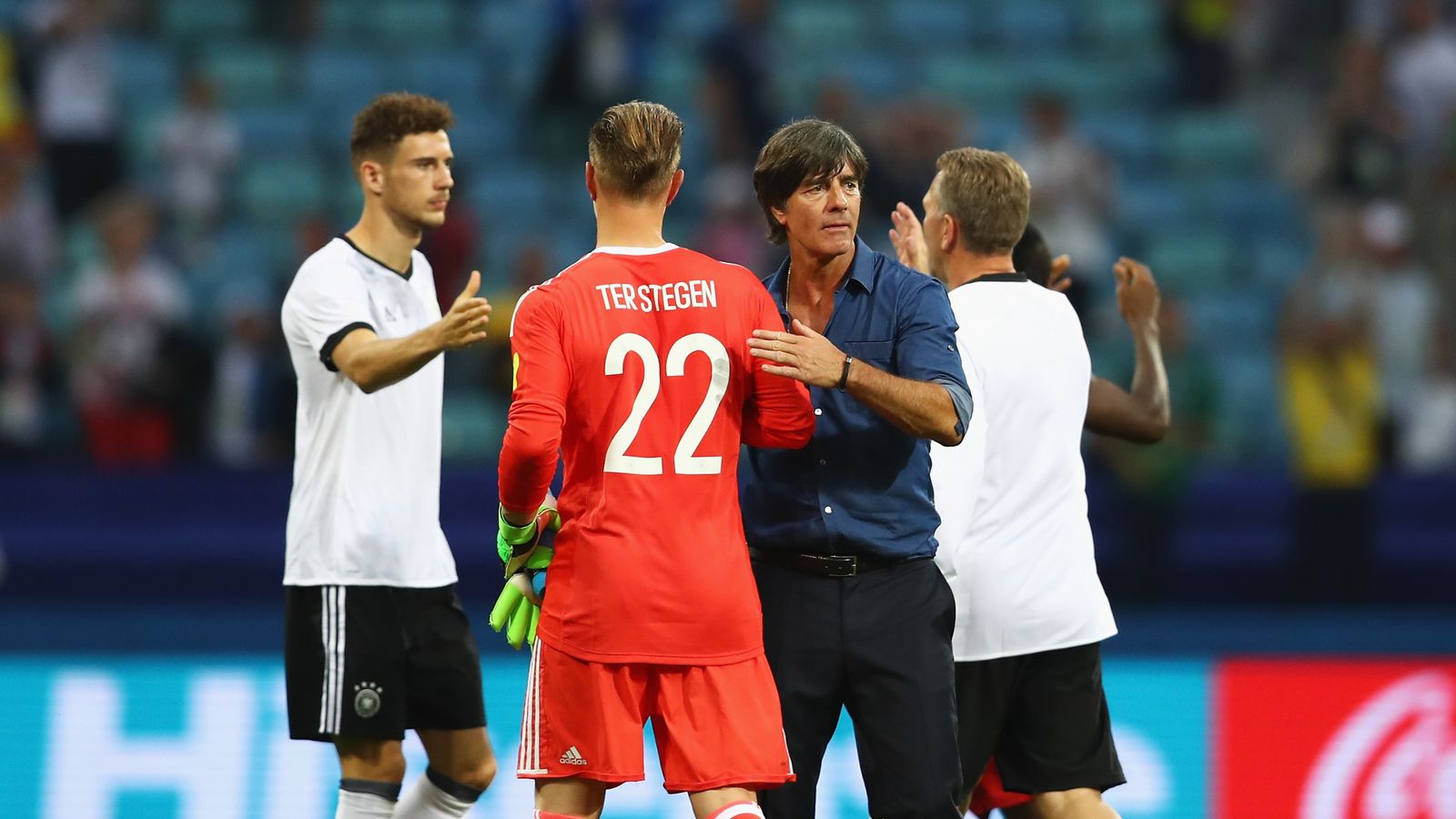 Frank Rost über ter Stegen, Neuer, Löw und das DFB-Team | Fußball News ...