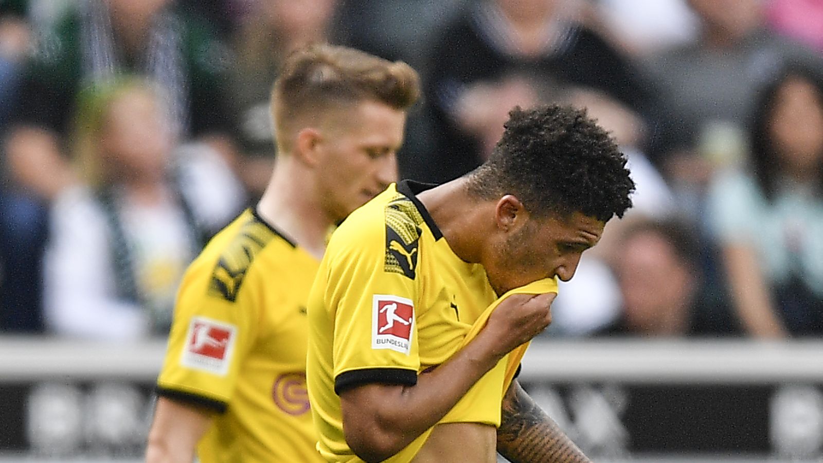 Reus und Sancho für Bayern-Spiel weiter fraglich - Zorc fordert ...