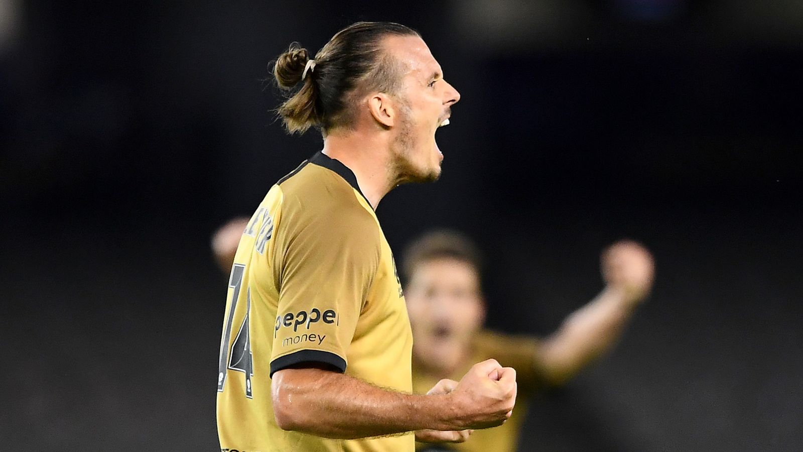 Eintracht-Ikone Alex Meier spielt nicht länger in Australien | Fußball ...