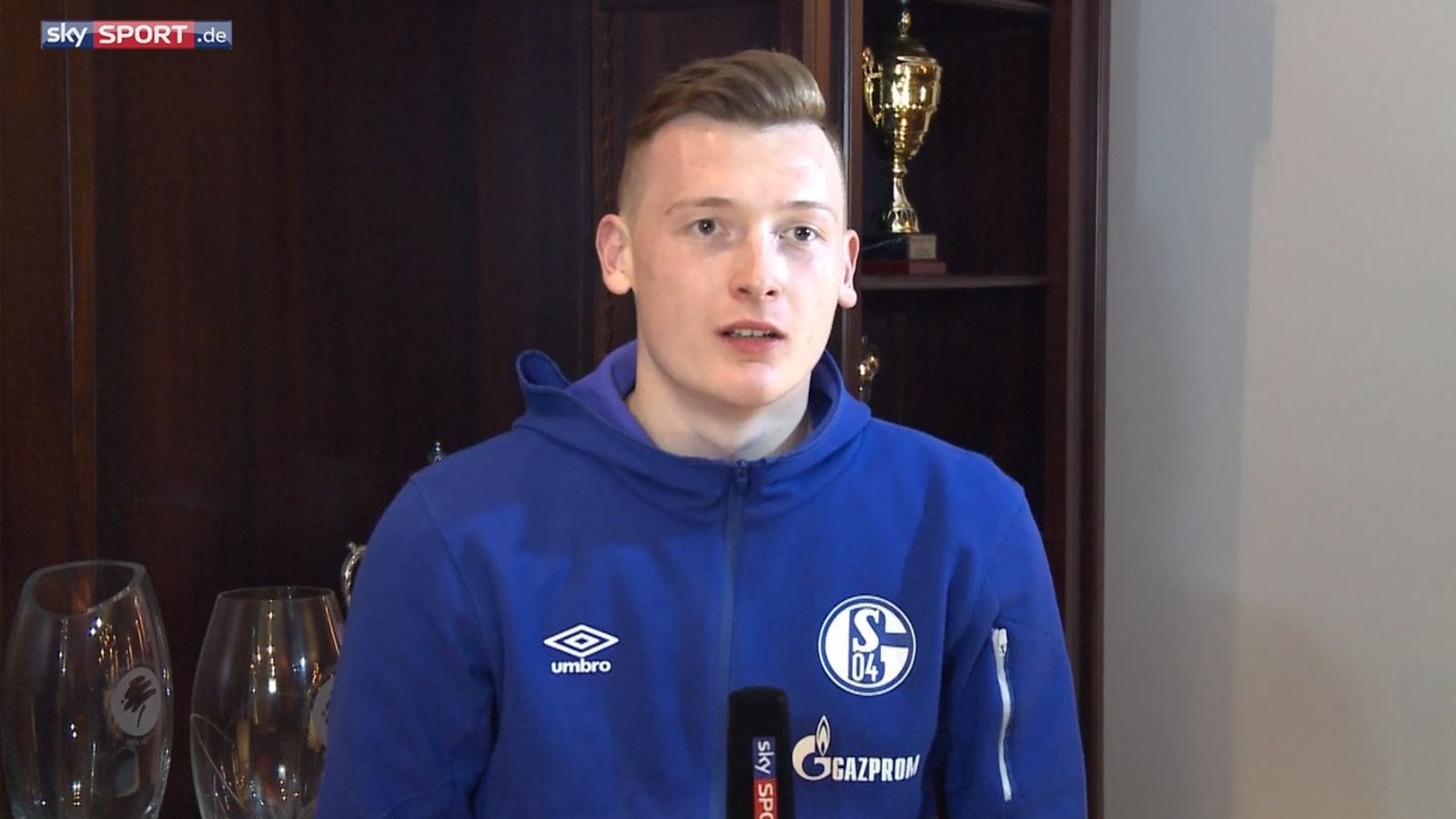 Schubert über Nübel und seine Zukunft auf Schalke - Sky Interview ...