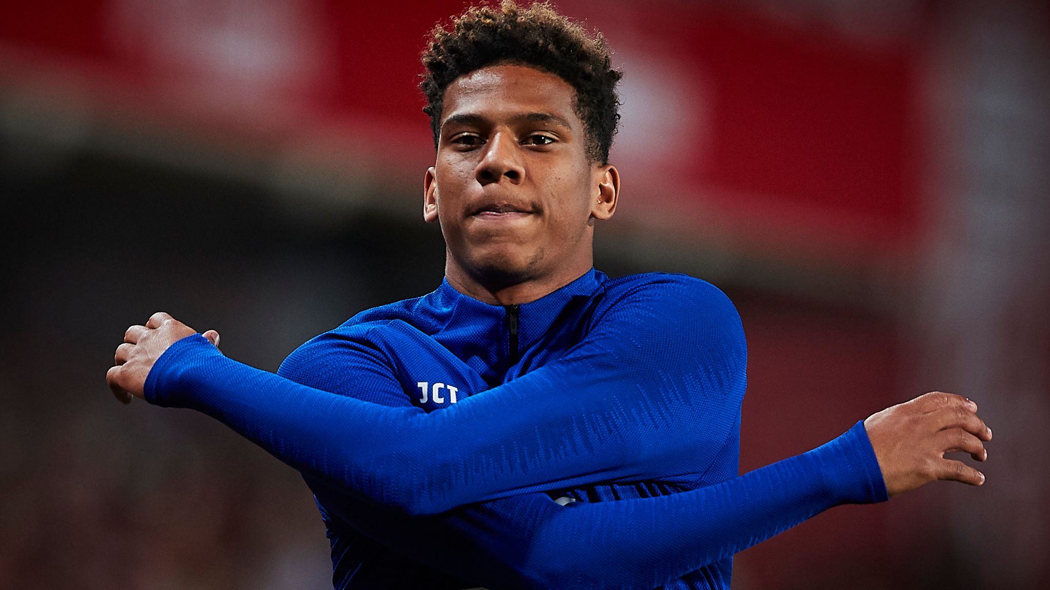 Schalke 04 Transfer News: S04 leiht Jean-Clair Todibo vom FC Barcelona ...