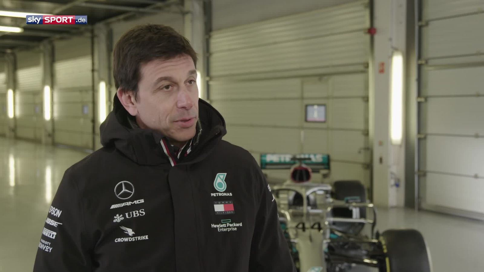 Mercedes-Chef Toto Wolff spricht über die Erwartungen der neuen Saison ...