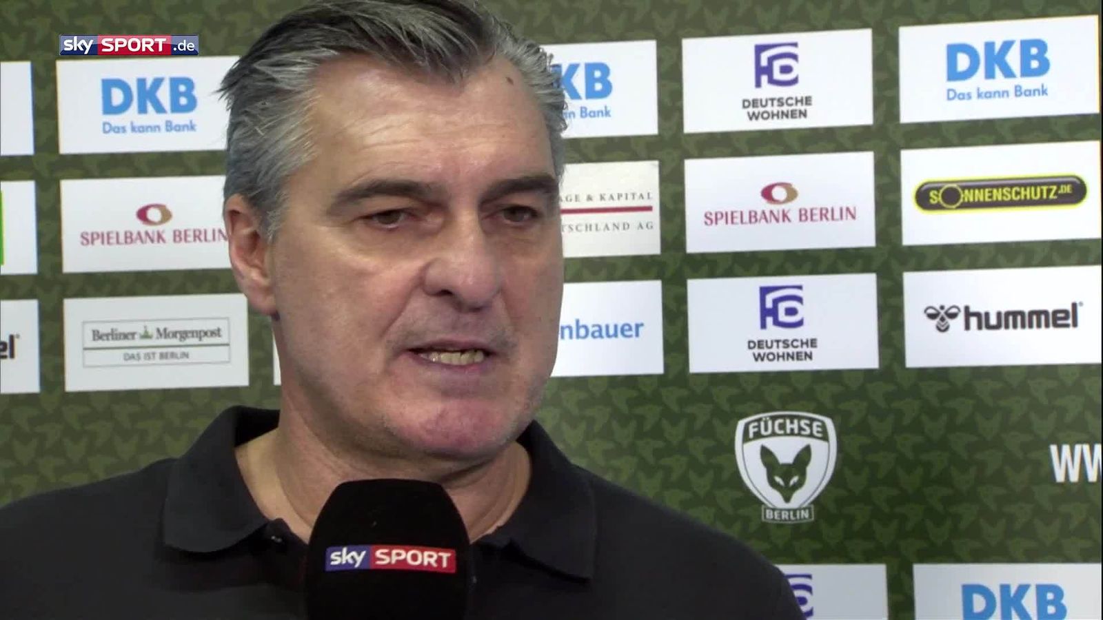 Füchse-Neu-Trainer Michael Roth analysiert die Fehler nach der ...