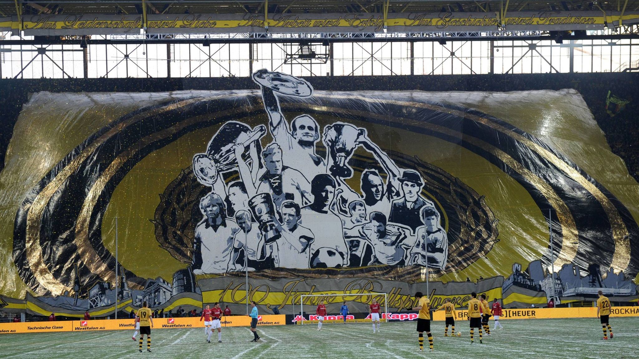 Bildergalerie: Die schönsten und legendärsten BVB-Choreos | Fußball ...
