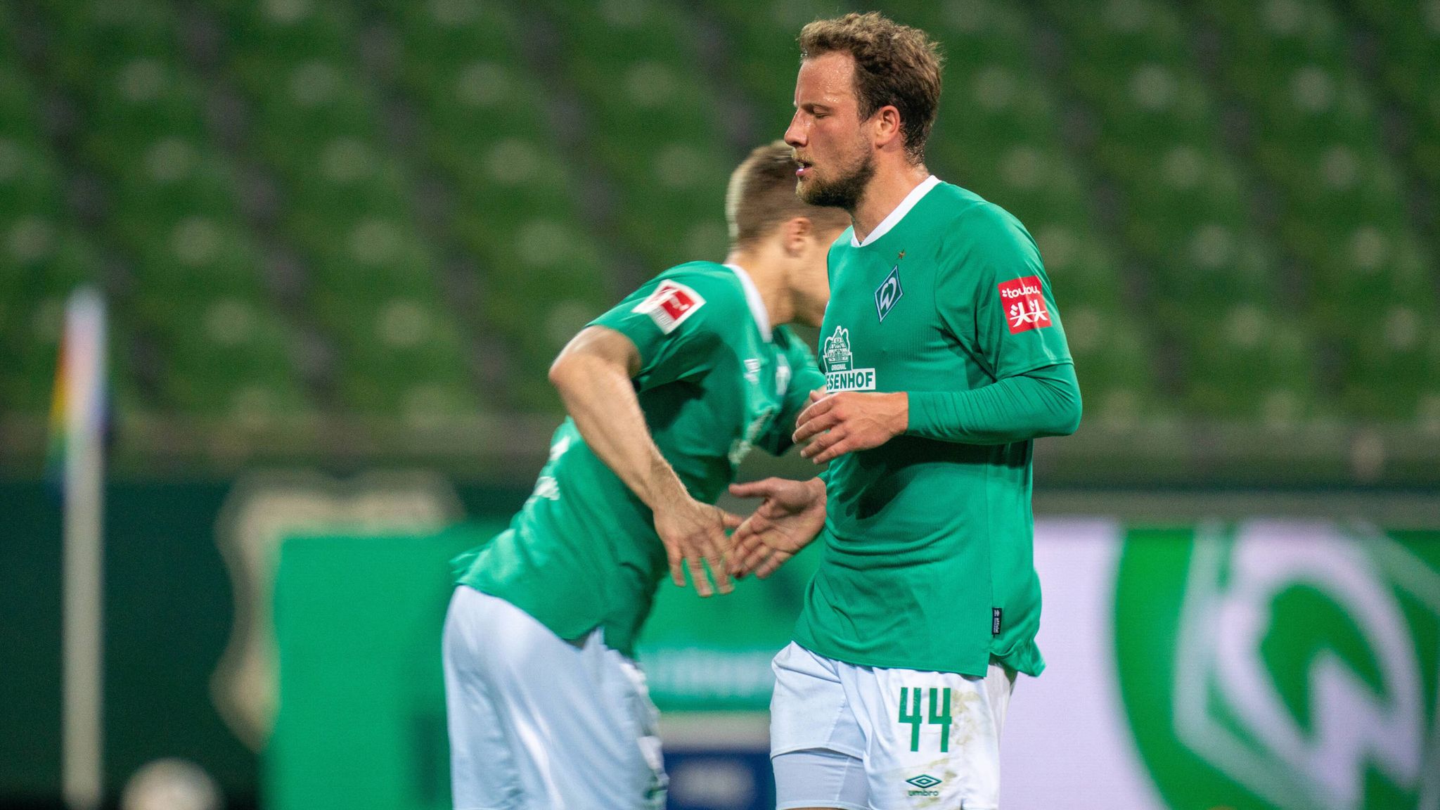 Auswechsel-Rekord in Bundesliga: Schalke schöpft Kontingent als Erster ...