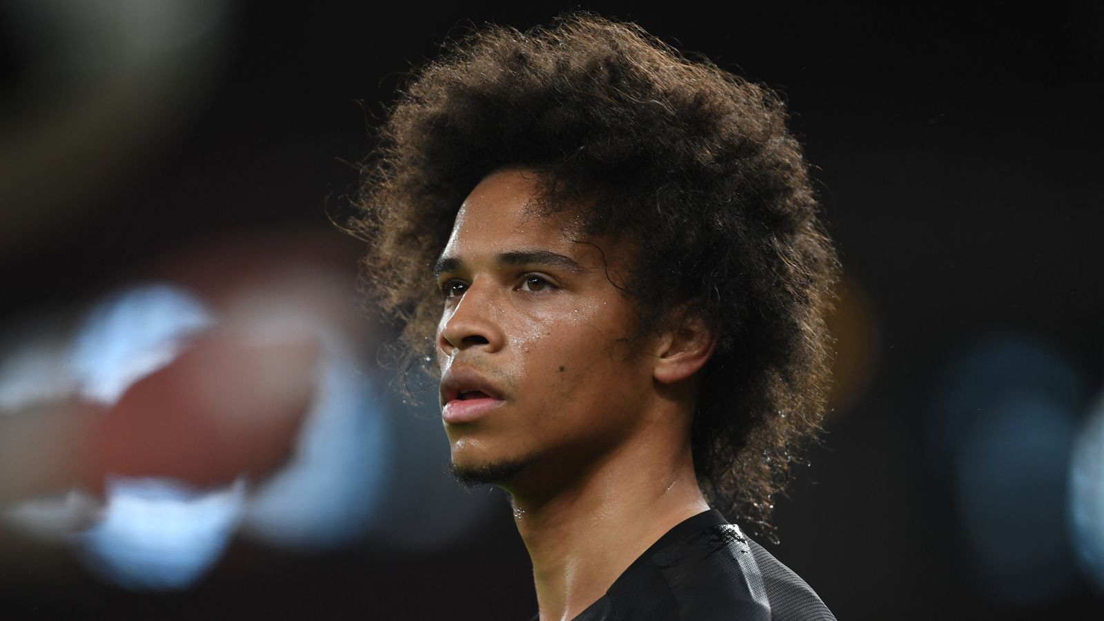 FC Bayern News: Leroy Sane könnte Kingsley Coman verdrängen | Fußball ...