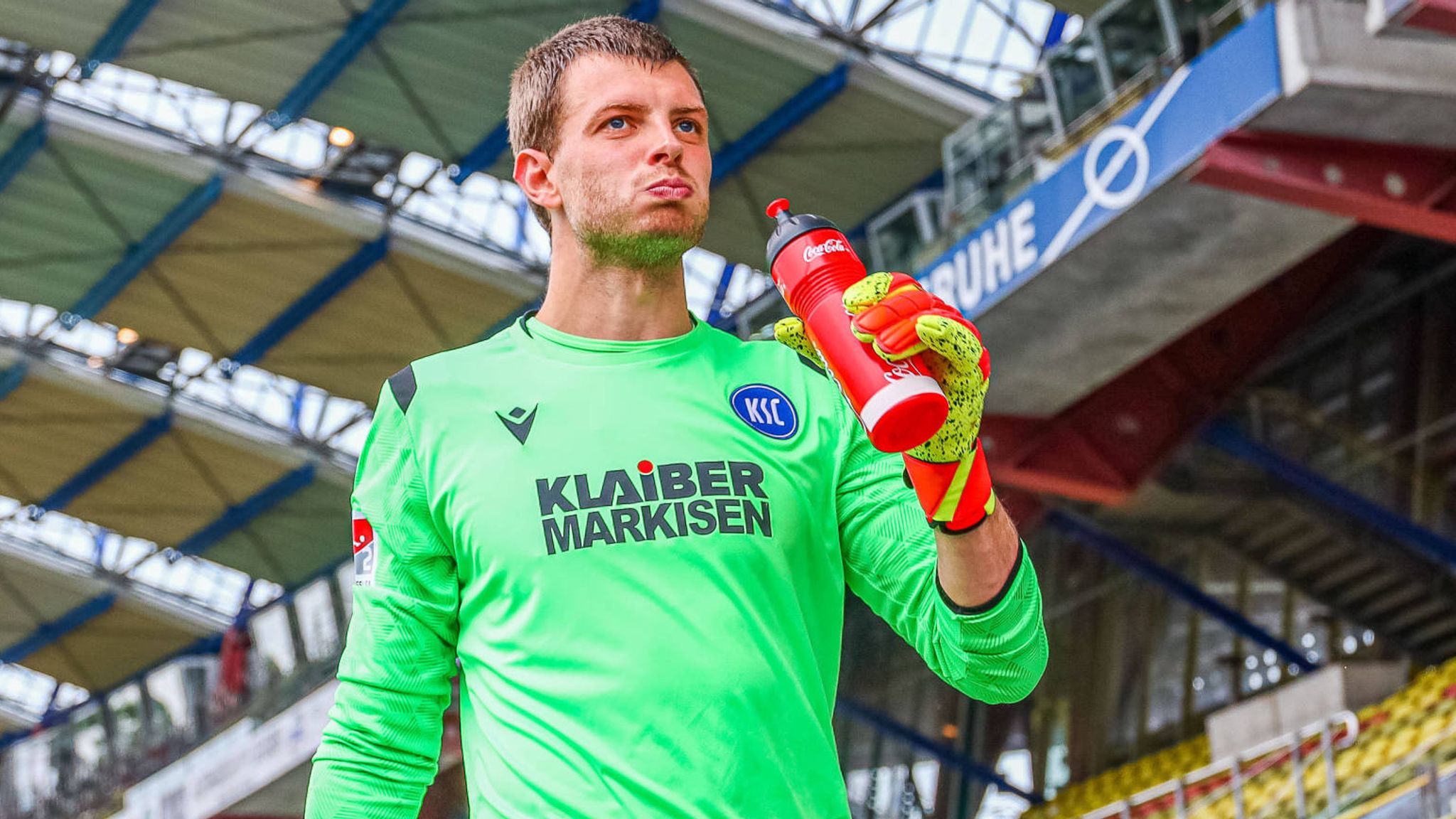 Transfer News: So sieht es bei Trapp, Oblak, Kepa & Co. aus | Fußball ...