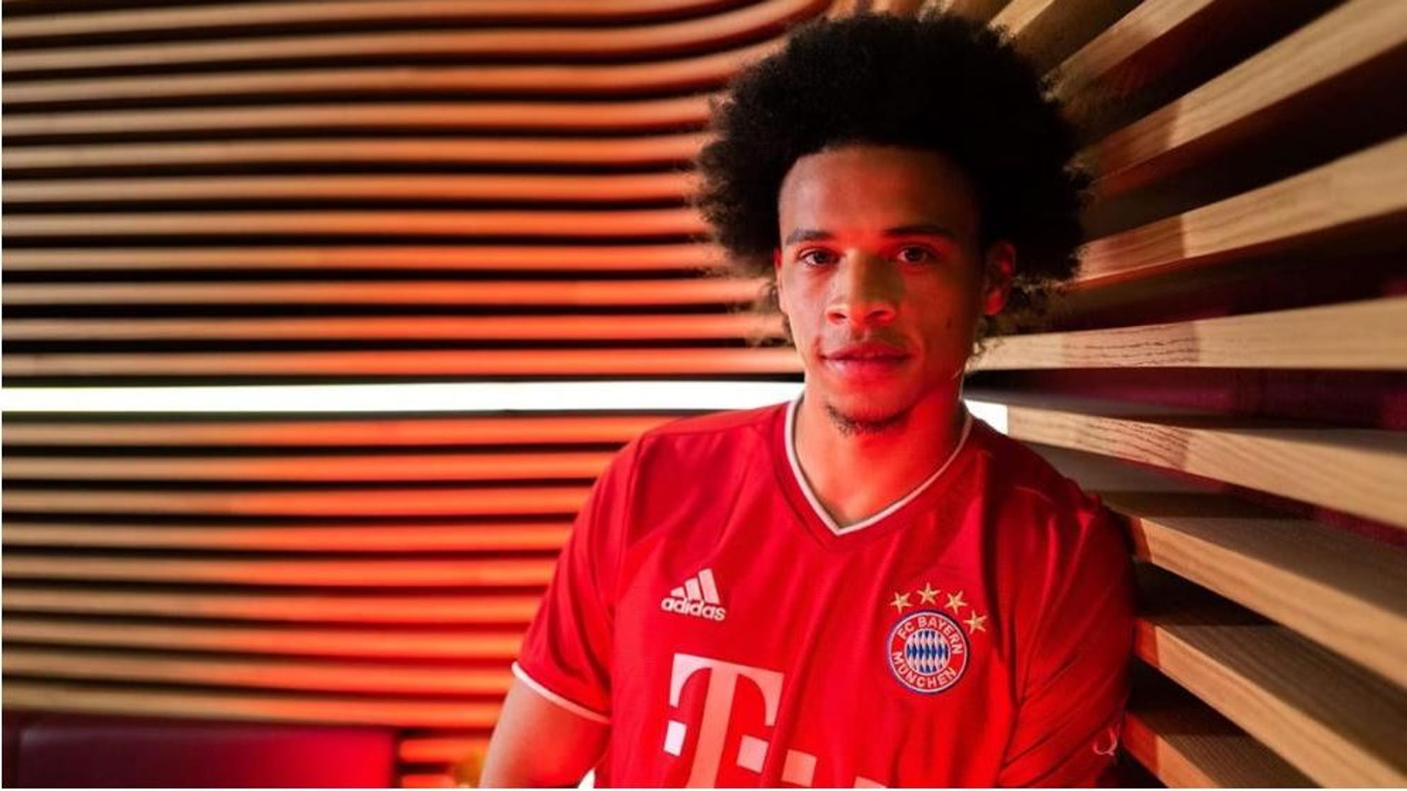 FC Bayern News: Transfer von Leroy Sane perfekt | Fußball News | Sky Sport