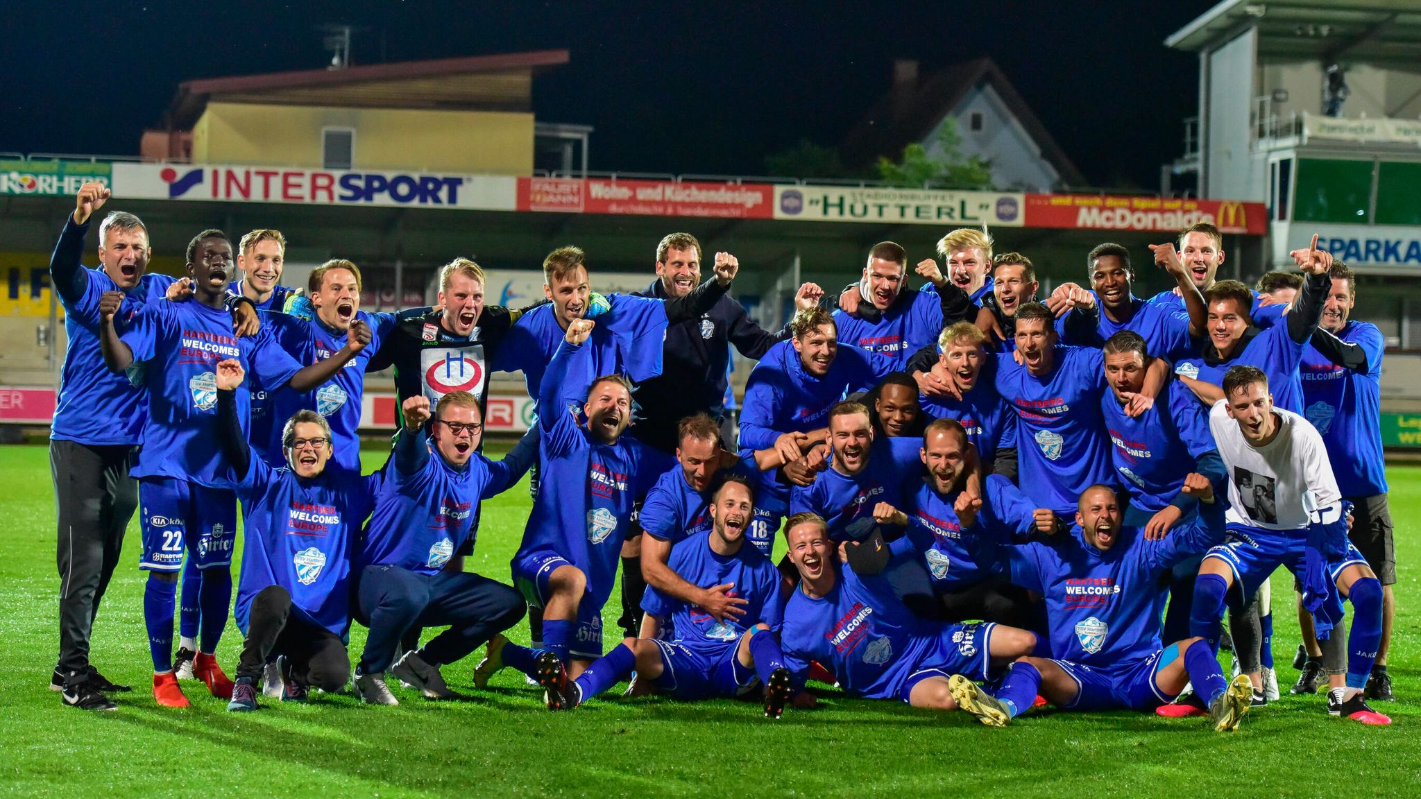 Österreich: Der TSV Hartberg schreibt ein neues Fußballmärchen ...