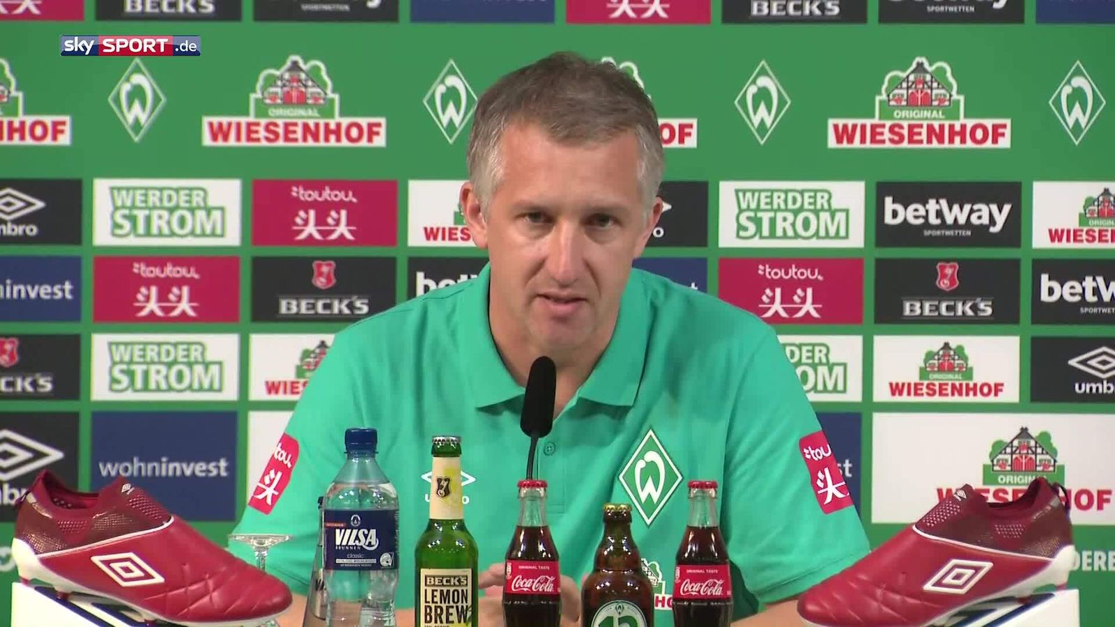 Werder Video: Änderungen beim Trainerteam von Werder Bremen | Fußball ...