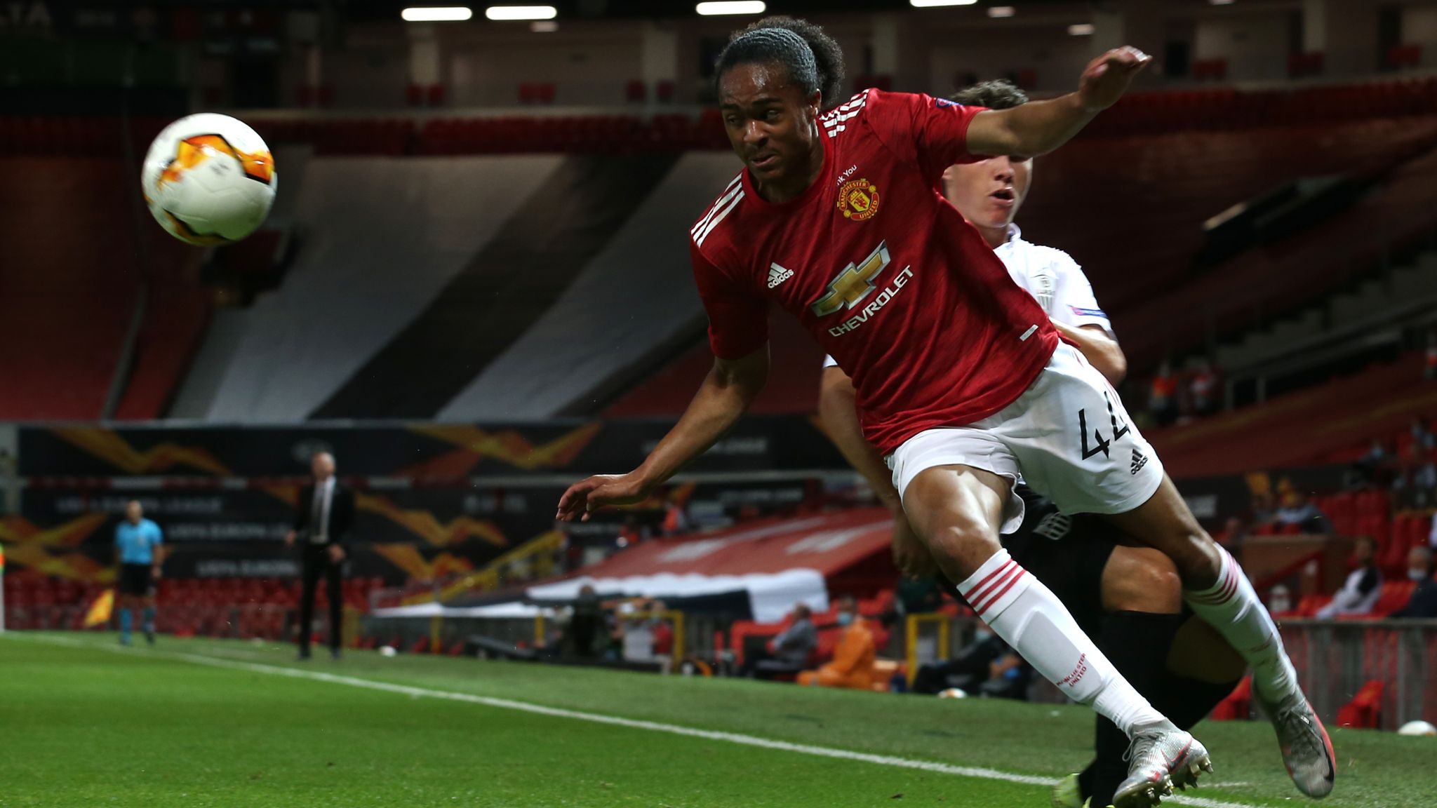 Werder Bremen News: Tahith Chong kommt von Manchester United | Fußball ...