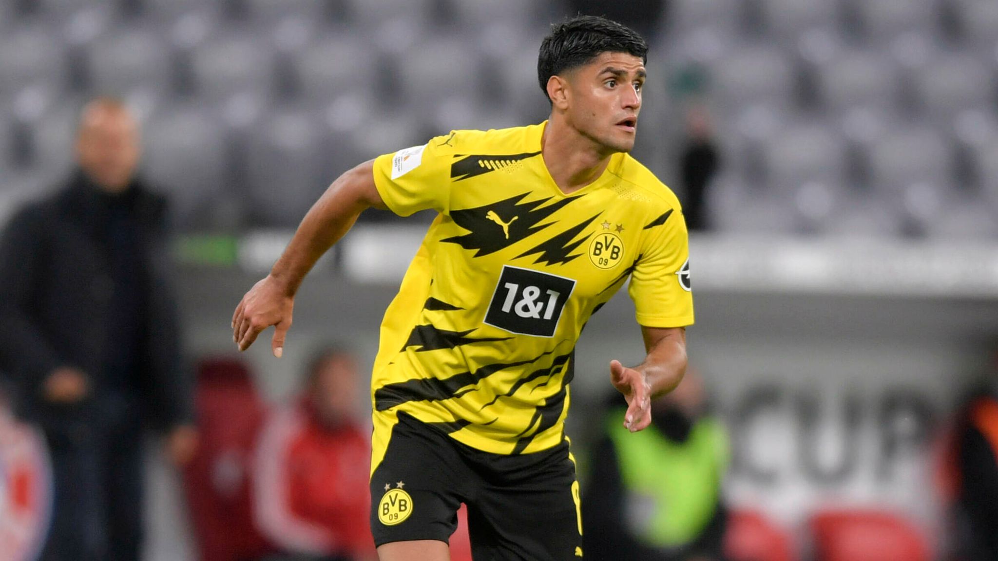 BVB News: Sky Info: Mahmoud Dahoud verlängert bei Borussia Dortmund ...
