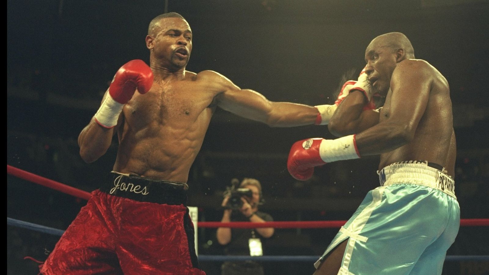 Mike Tyson - Roy Jones Jr.: Die größten Kämpfe von Jones | Mehr Sport ...