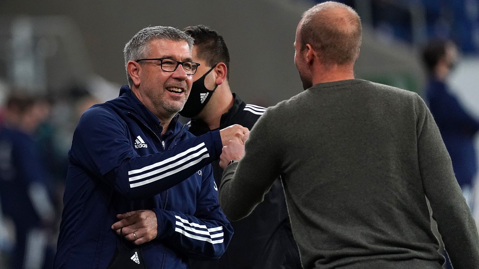 Union Berlin News: Vertrag mit Trainer Urs Fischer verlängert | Fußball News | Sky Sport