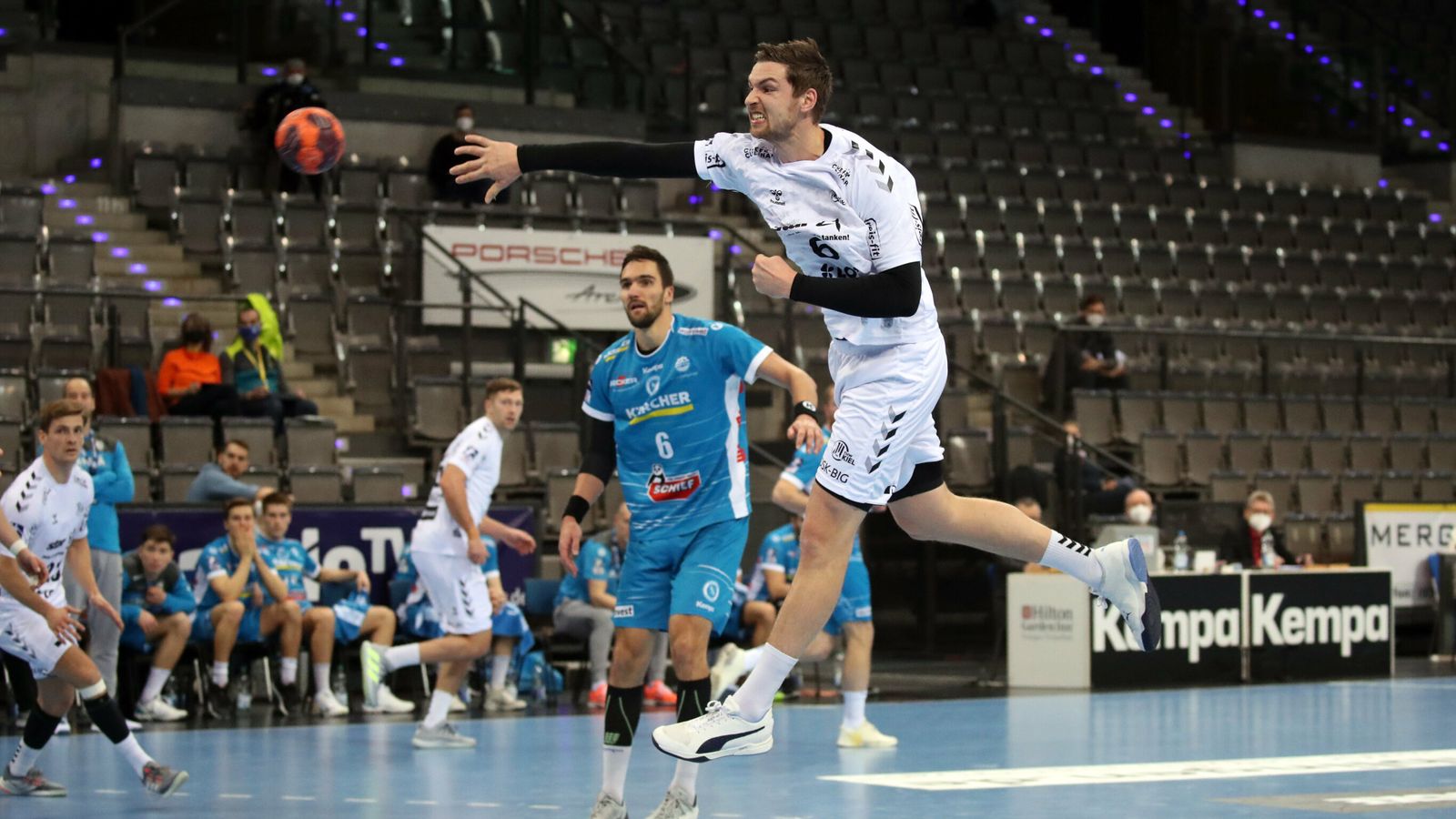 Handball News: HBL-Meister THW Kiel siegt beim TVB Stuttgart | Handball ...