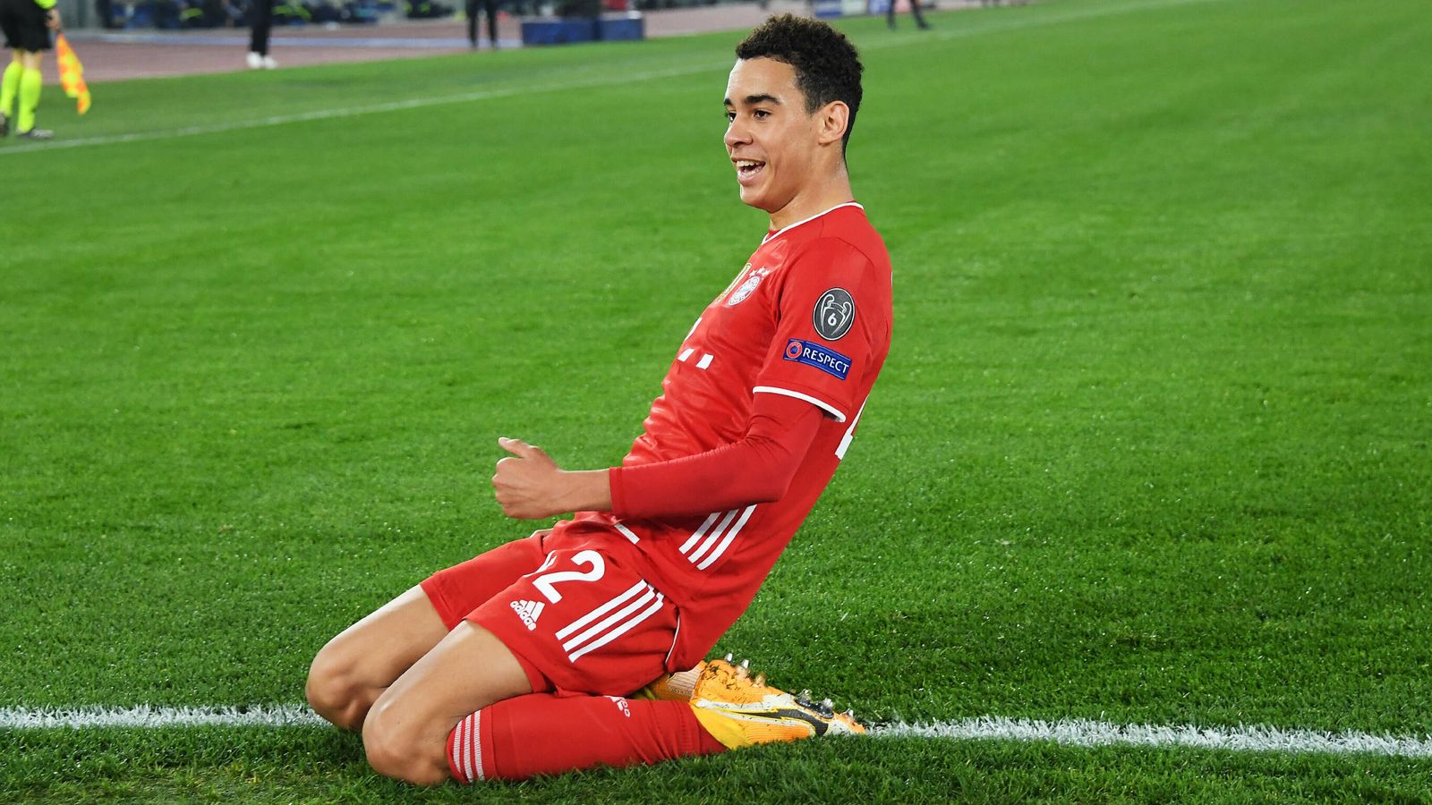 FC Bayern News: Musiala winkt neuer Vertrag zum Geburtstag | Fußball ...