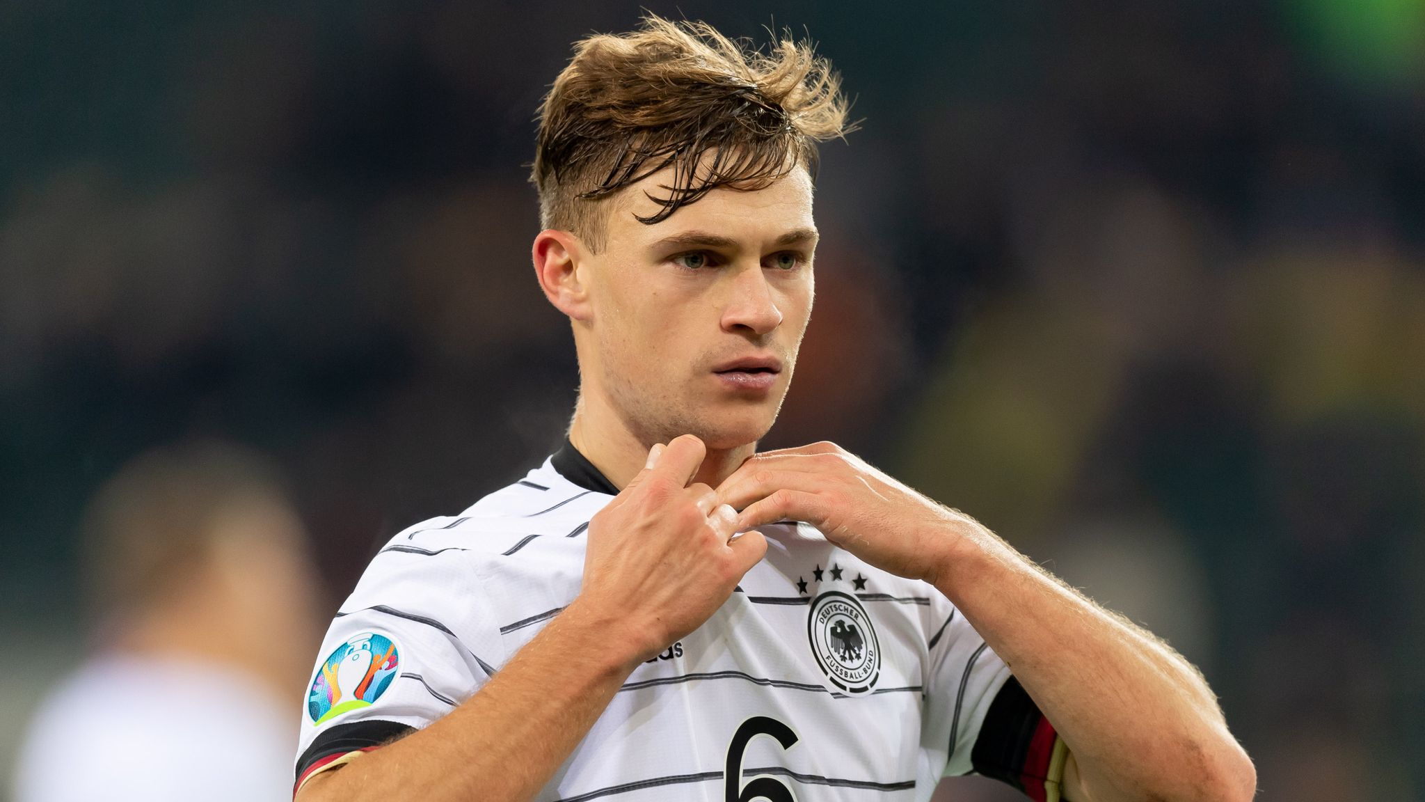 Nationalmannschaft News: Welche Position soll Joshua Kimmich spielen ...