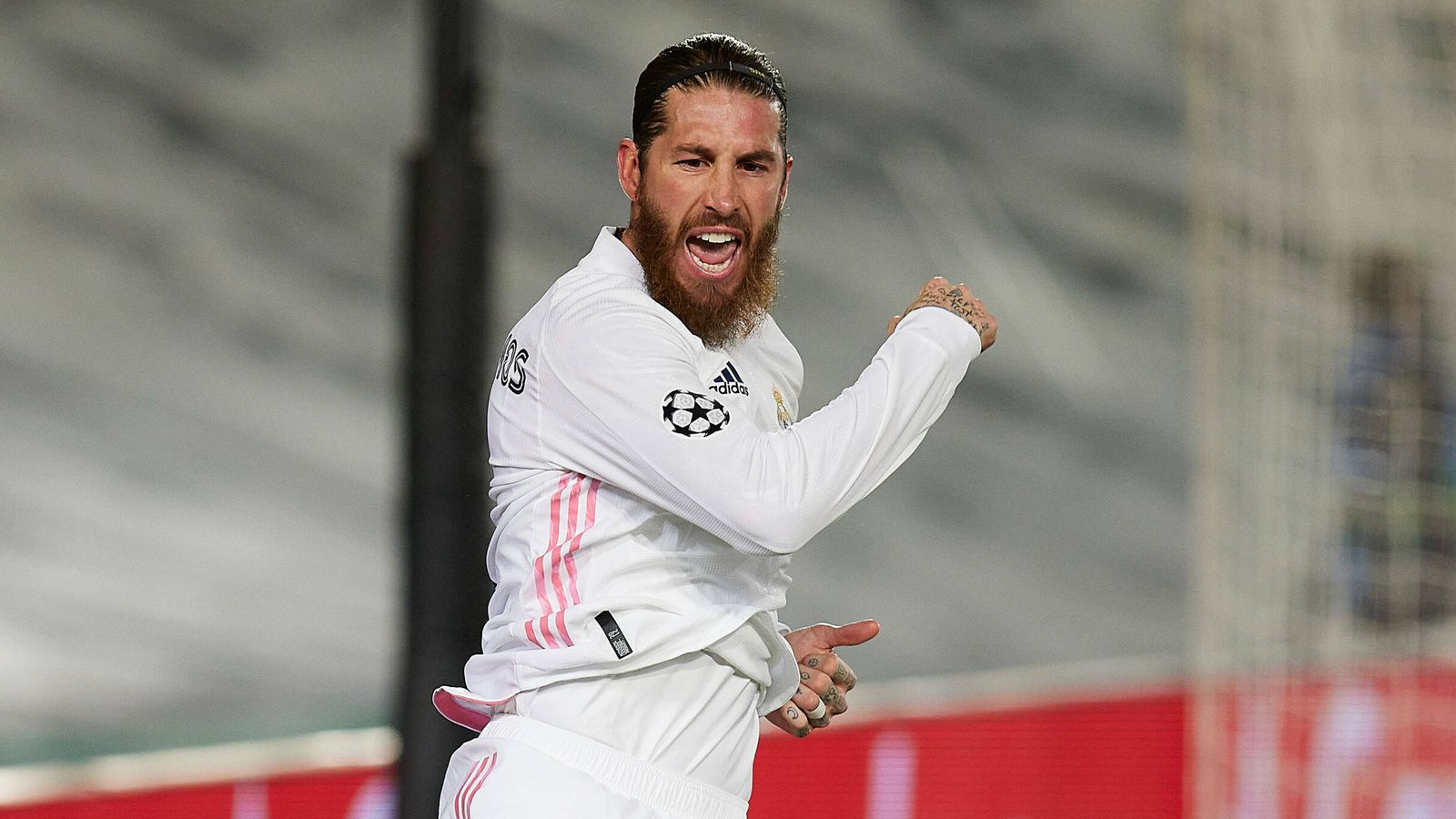 Transfer News: Offiziell! Sergio Ramos wechselt zu PSG | Fußball News ...