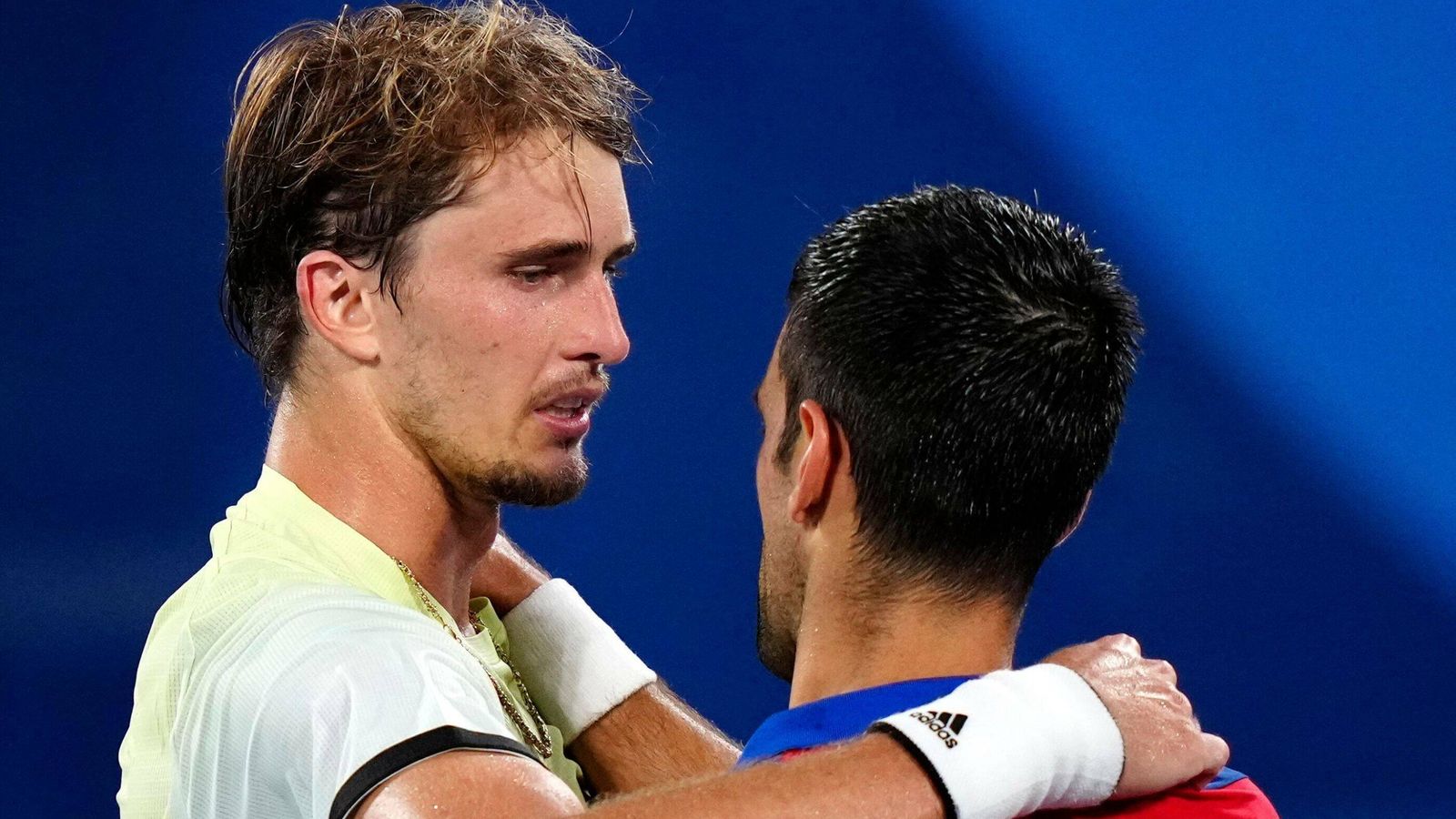 Olympia 2021 - Tennis: Alexander Zverev schlägt Novak Djokovic und steht im Finale | Olympia ...