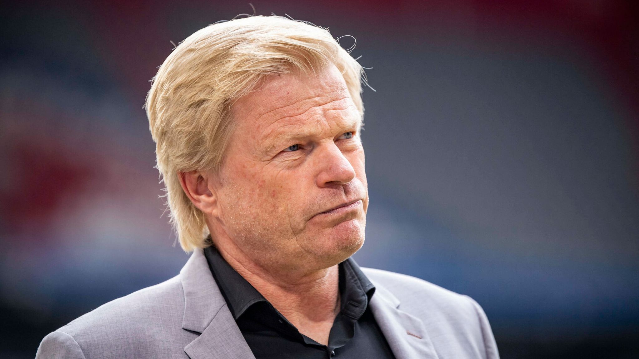 FC Bayern News: Oliver Kahn spricht über Transferpolitik | Fußball News ... FC Bayern News: Oliver Kahn spricht über Transferpolitik | Fußball News ...