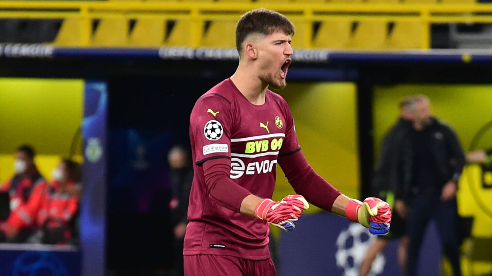 Transfer News: Die Tops und Flops der Bundesliga-Transfer | Fußball ...