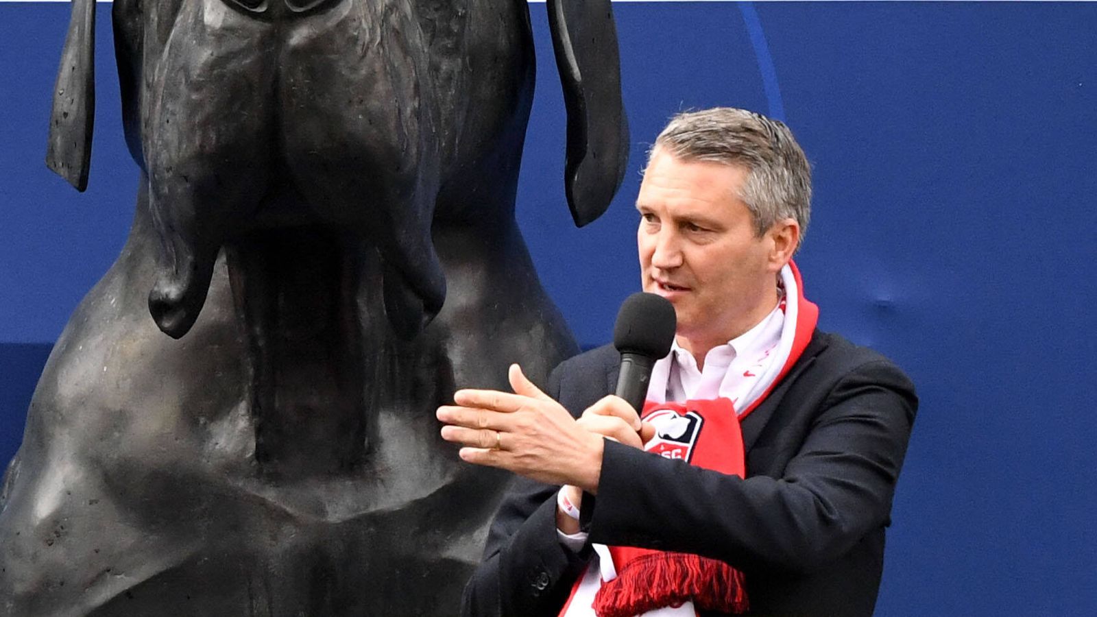 Transfer News: Lille plant Tauschgeschäft mit David & Hazard | Fußball ...