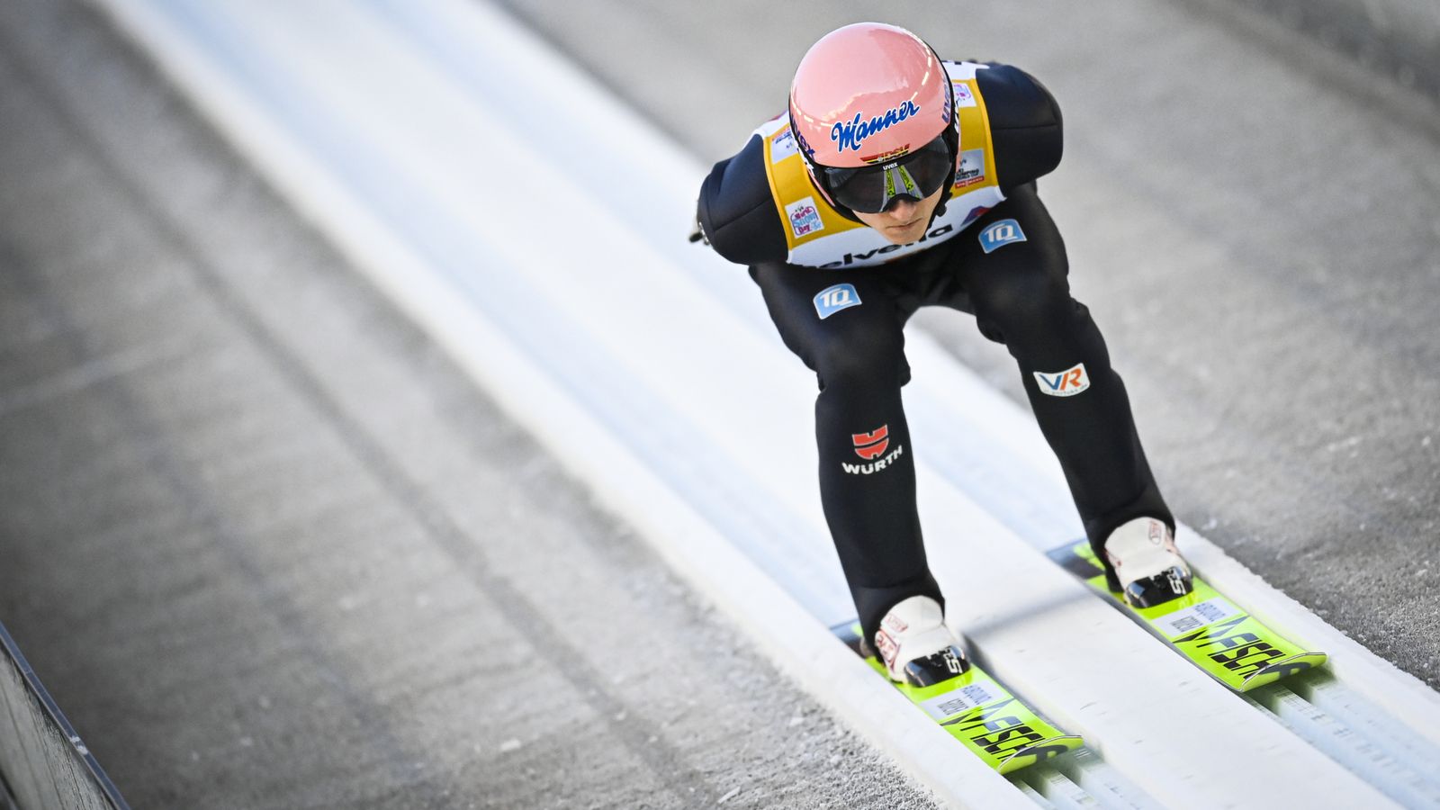 Skispringen News: Geiger Zehnter, Kobayashi vorne bei Quali in ...