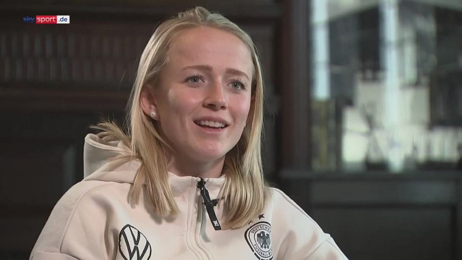 Dfb Team Video Lea Schüller über Equal Pay Im Frauen Fußball Fußball News Sky Sport