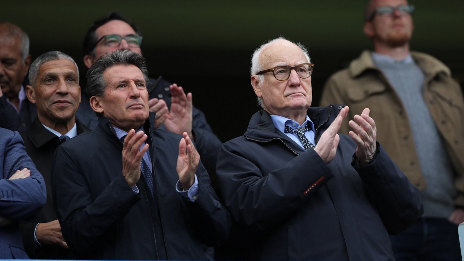 Premier League News: Konsortium um Leichtathletik-Boss Coe will Chelsea ...