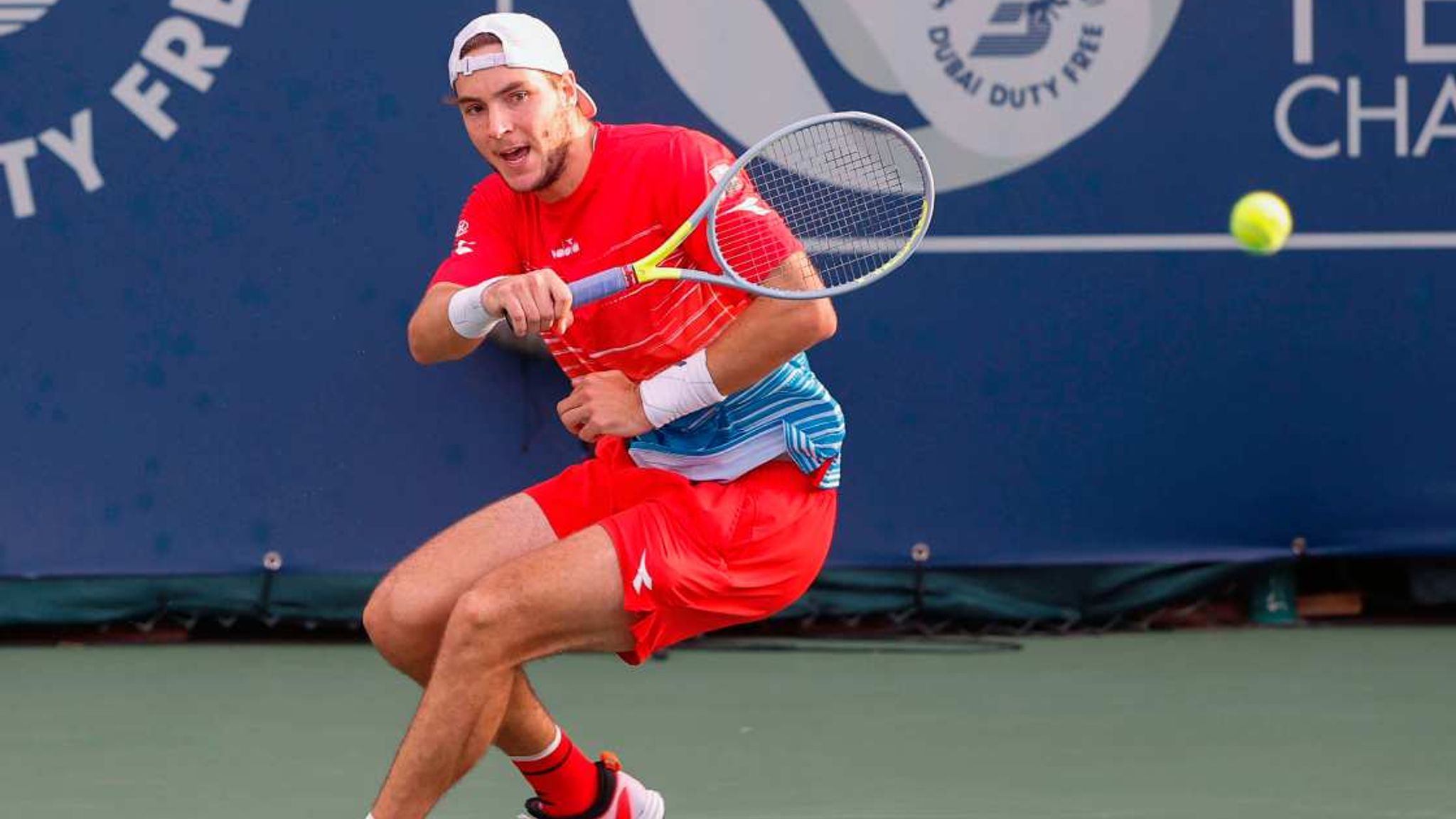 Tennis News: Struff gibt in Miami in Runde eins auf | Tennis News | Sky ...