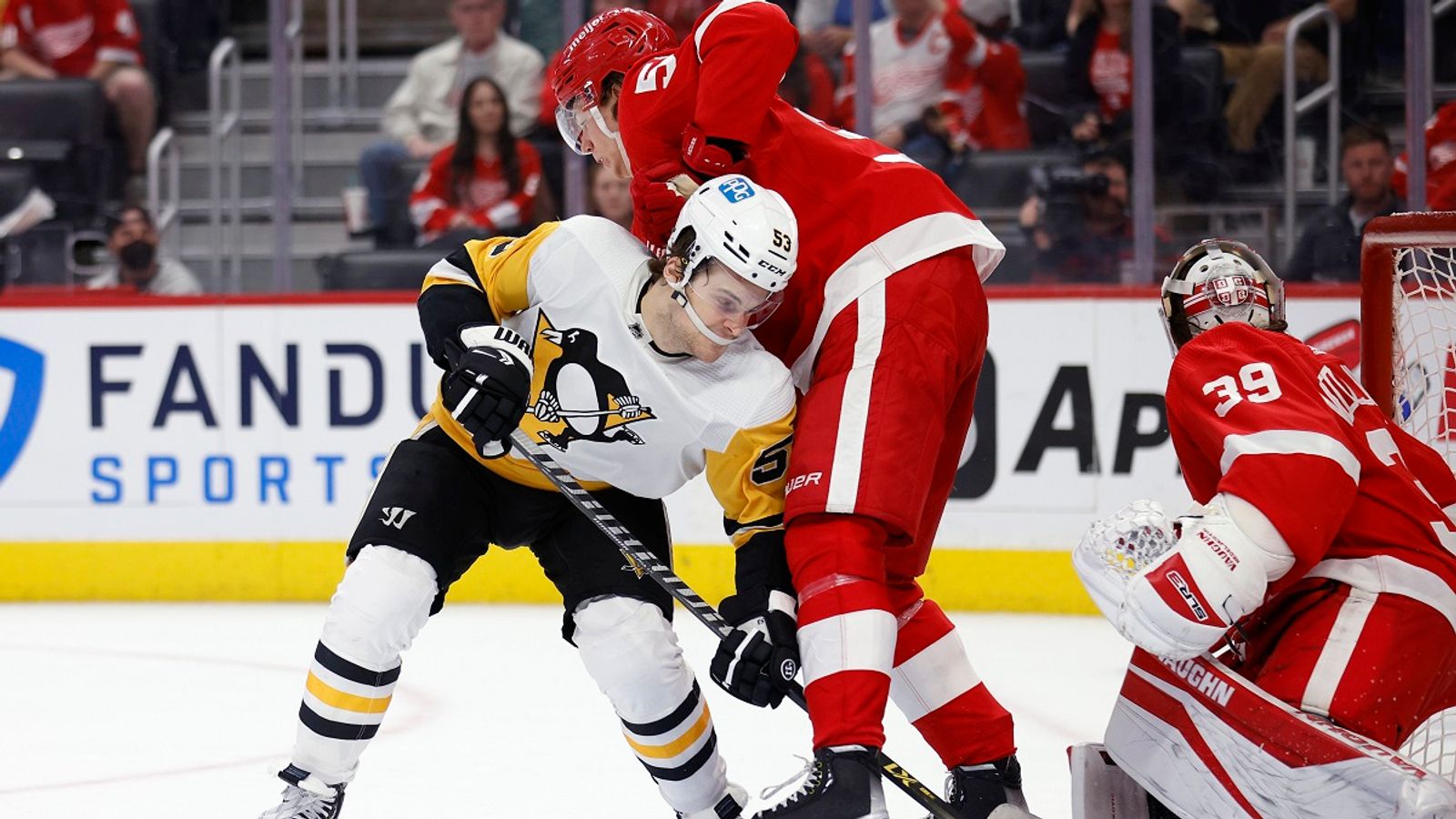 NHL: Seider und Greiss ohne Chance! Red Wings verlieren gegen Penguins ...