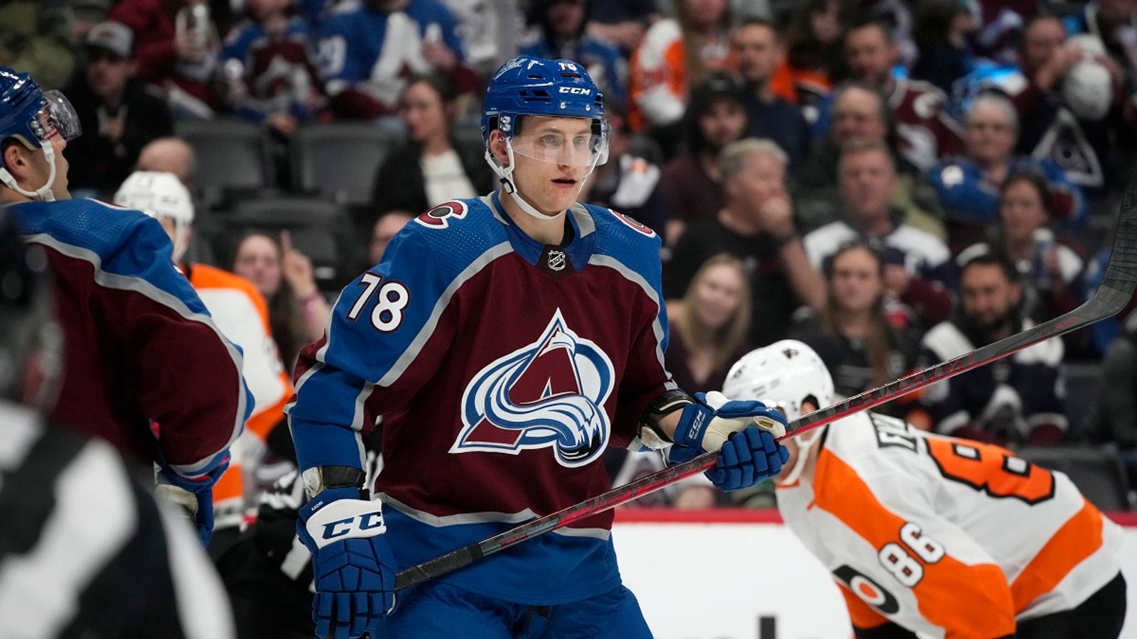 NHL News: Nico Sturm über seinen Trade zu den Colorado Avalanche | NHL ...