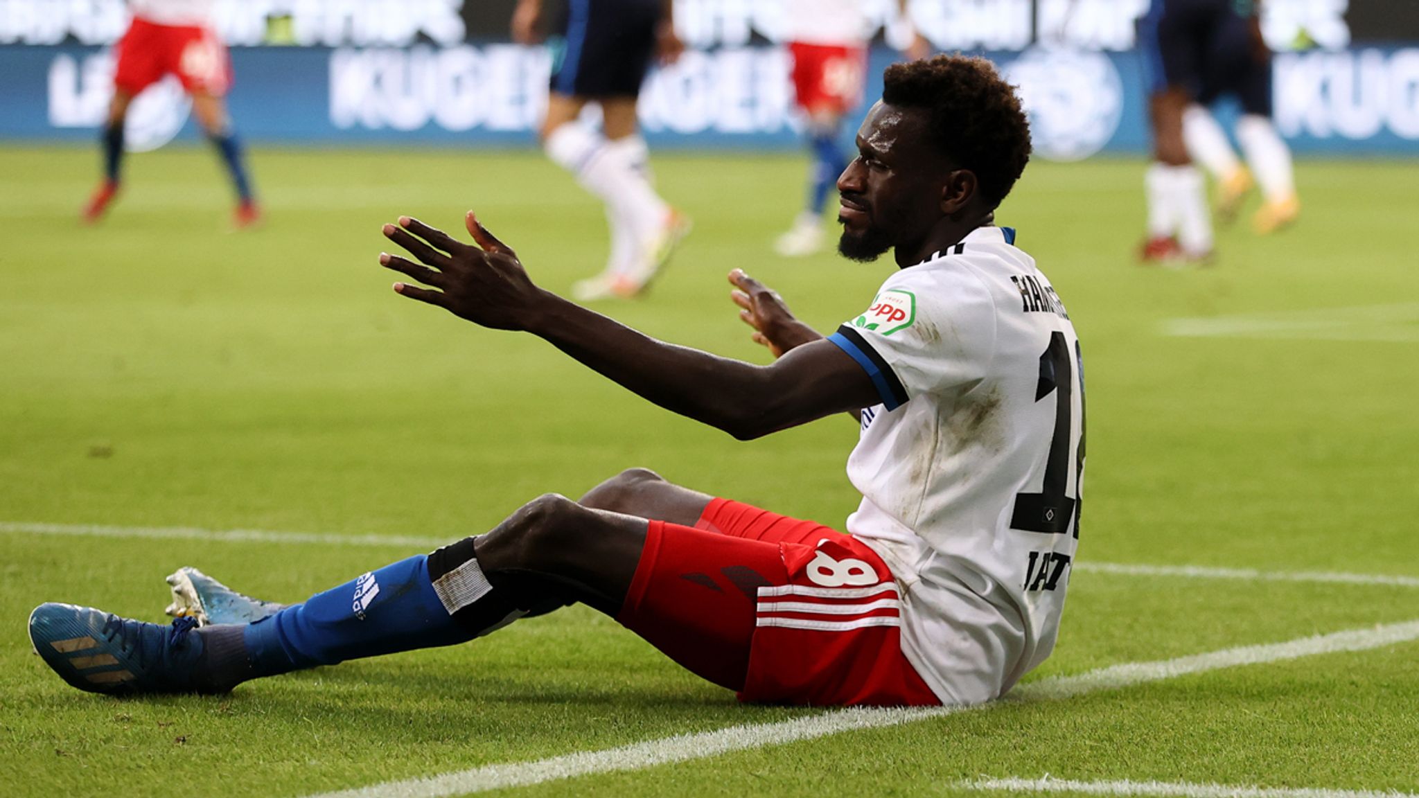 HSV: Bakery Jatta fällt mit einer Muskelverletzung aus | Fußball News ...